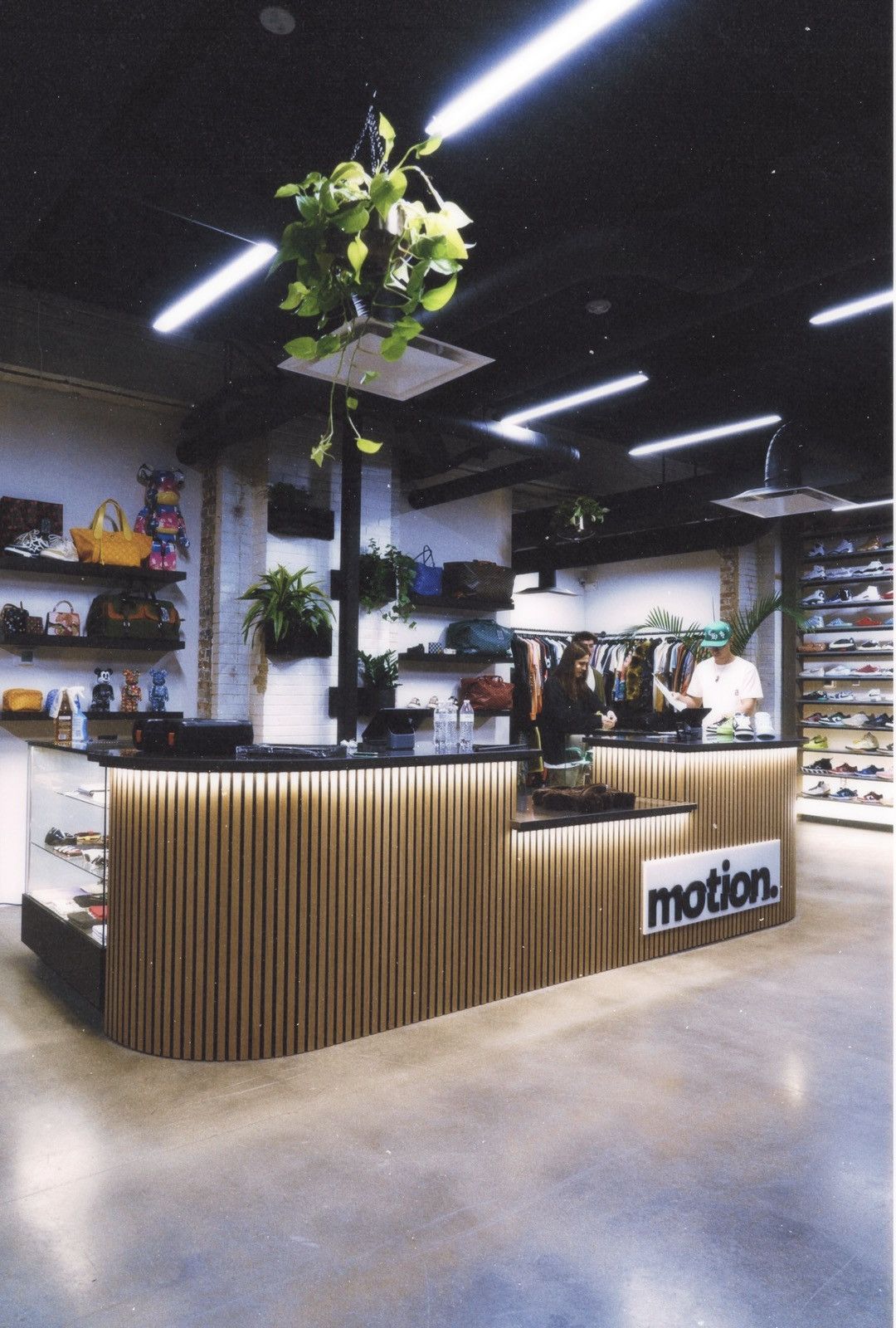 motion_shop's Profile | Grailed