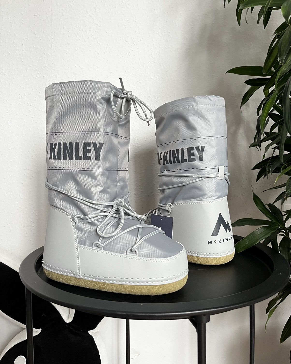 Japanese Brand × Outdoor Life × Streetwear Snow Ski Boot Like Moon 35 ...