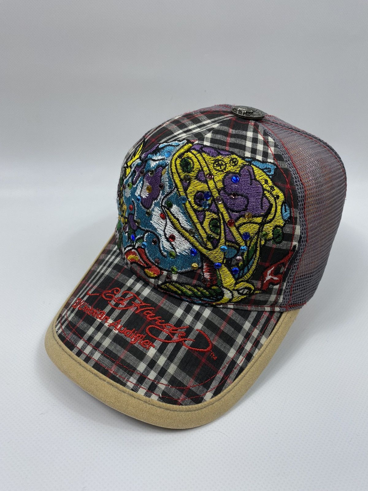 Burberry skull cap store