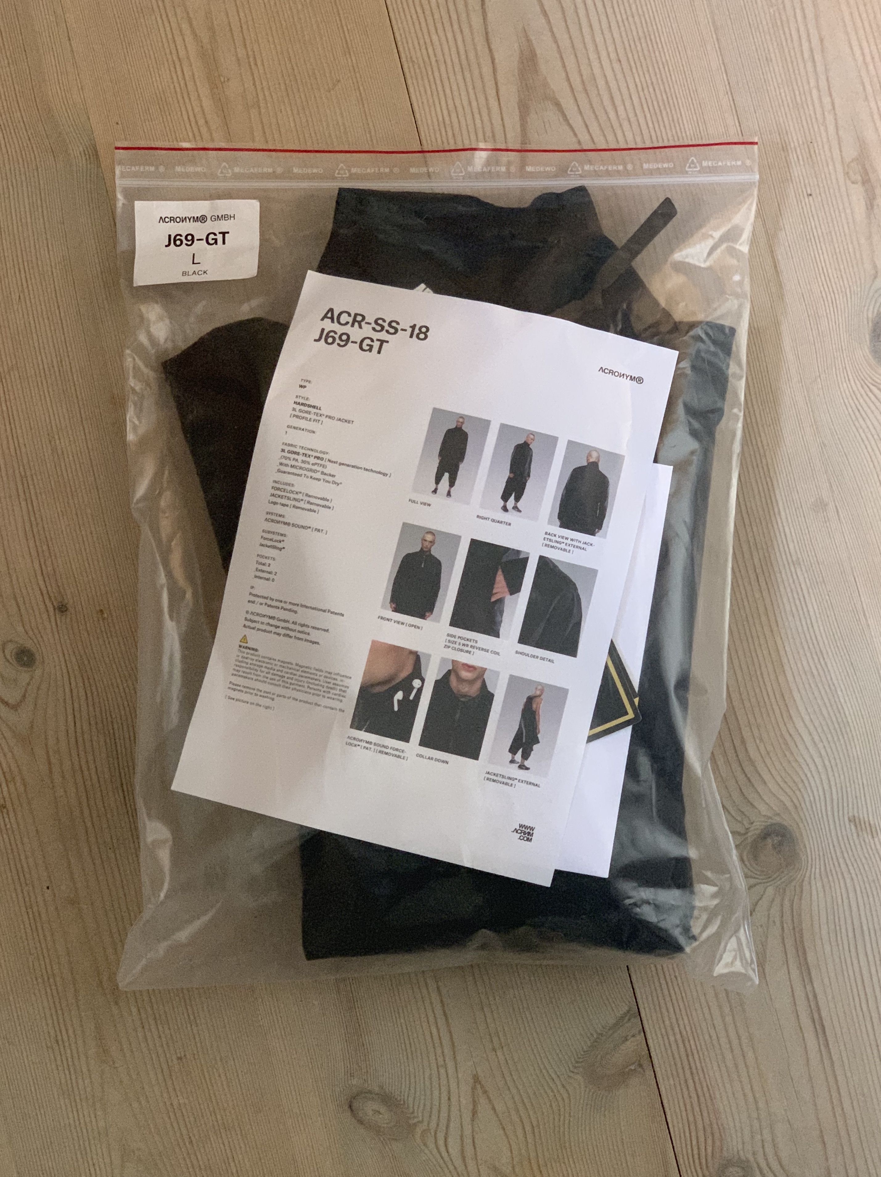 Acronym J69-GT | Grailed