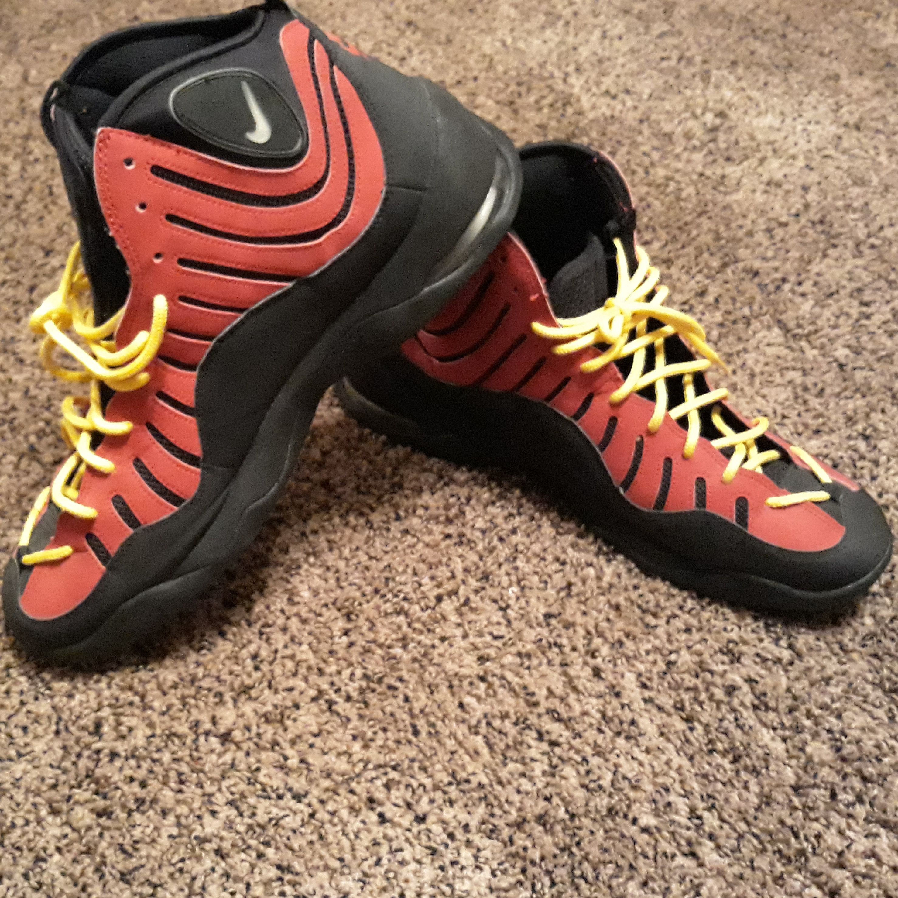 Nike EUC Nike Air Bakin Tim Hardaway Red Yellow Lace Sneaker | Grailed
