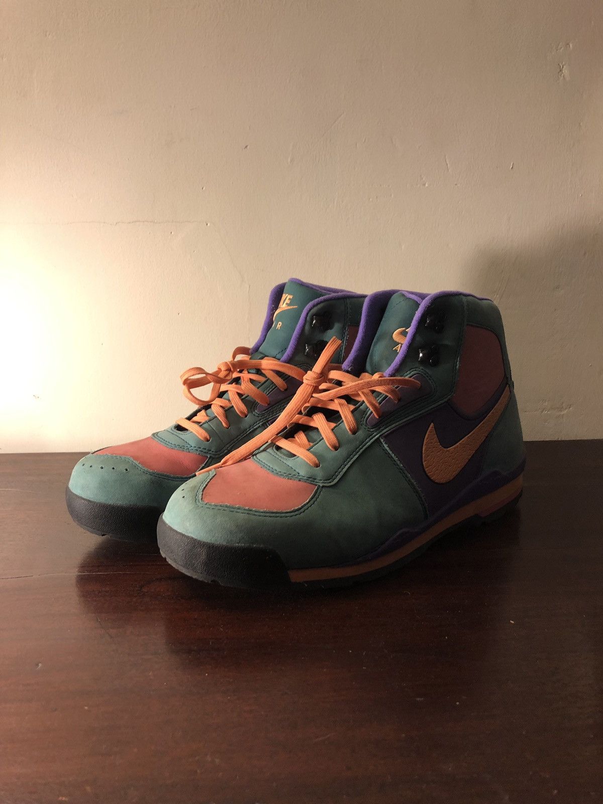 Nike ACG × Vintage Late 90s Early 2000’s Nike ACG Boots🥾🥾 | Grailed