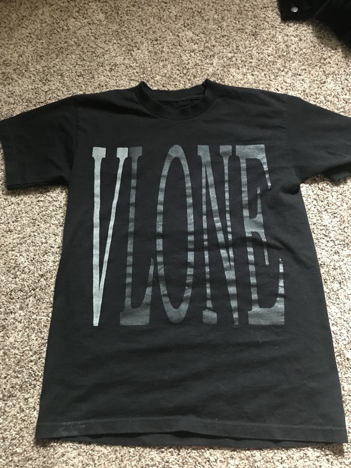 Vlone vlone staple 3m reflective t shirt | Grailed