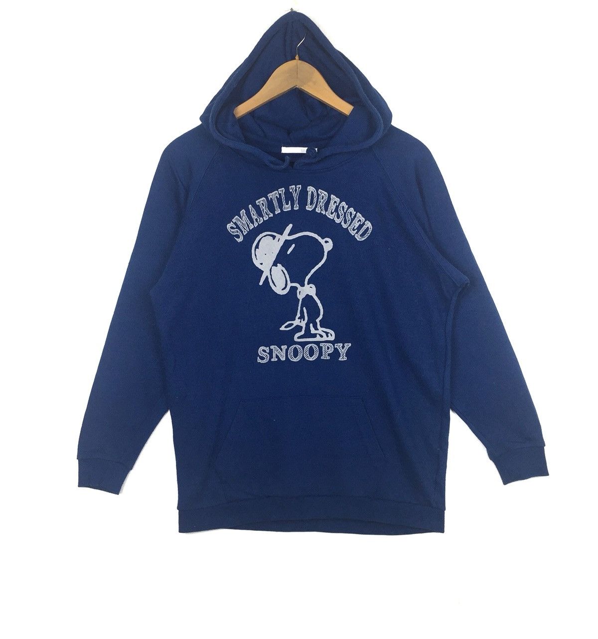 Peanuts × Streetwear × Vintage Vintage 90s Peanuts Snoopy Big Logo ...