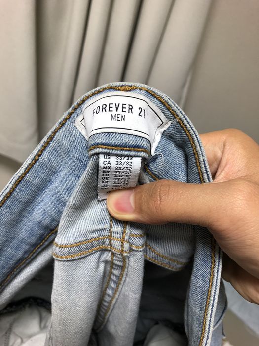 Forever 21 Slim Skinny Distressed Ripped Denim Jeans | Grailed