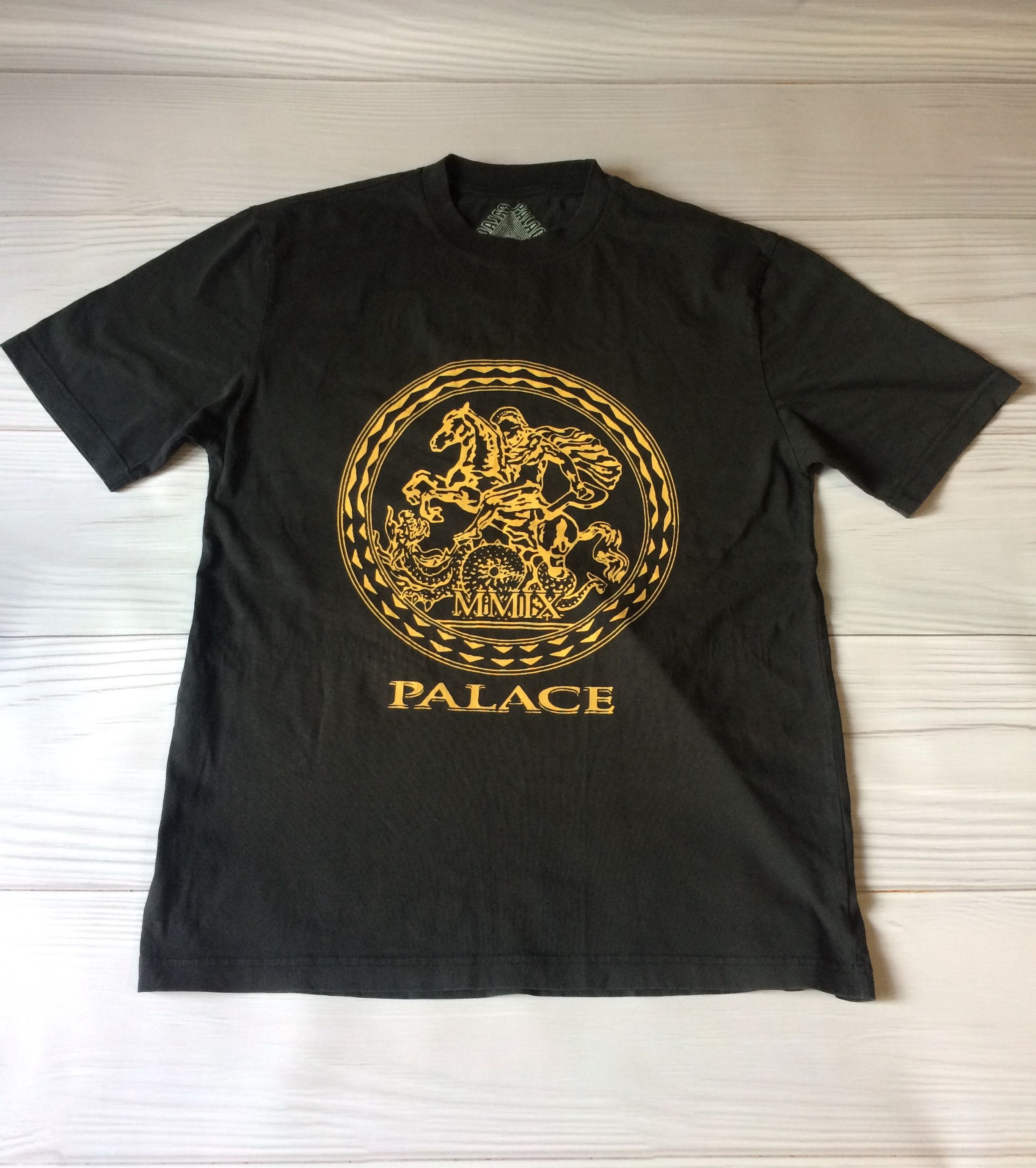Palace Palace tee rare logo | Grailed
