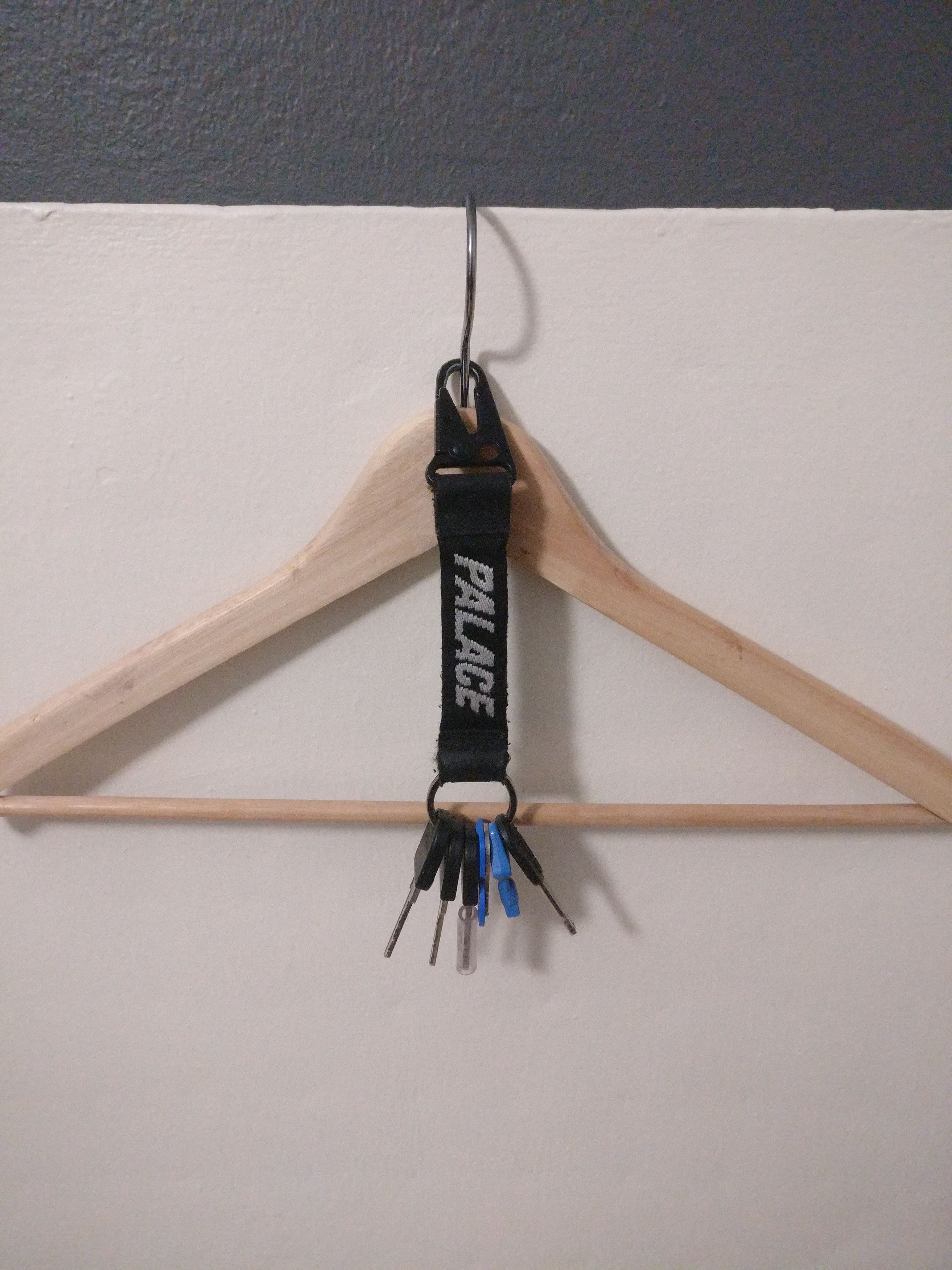 Palace palace key thing | Grailed