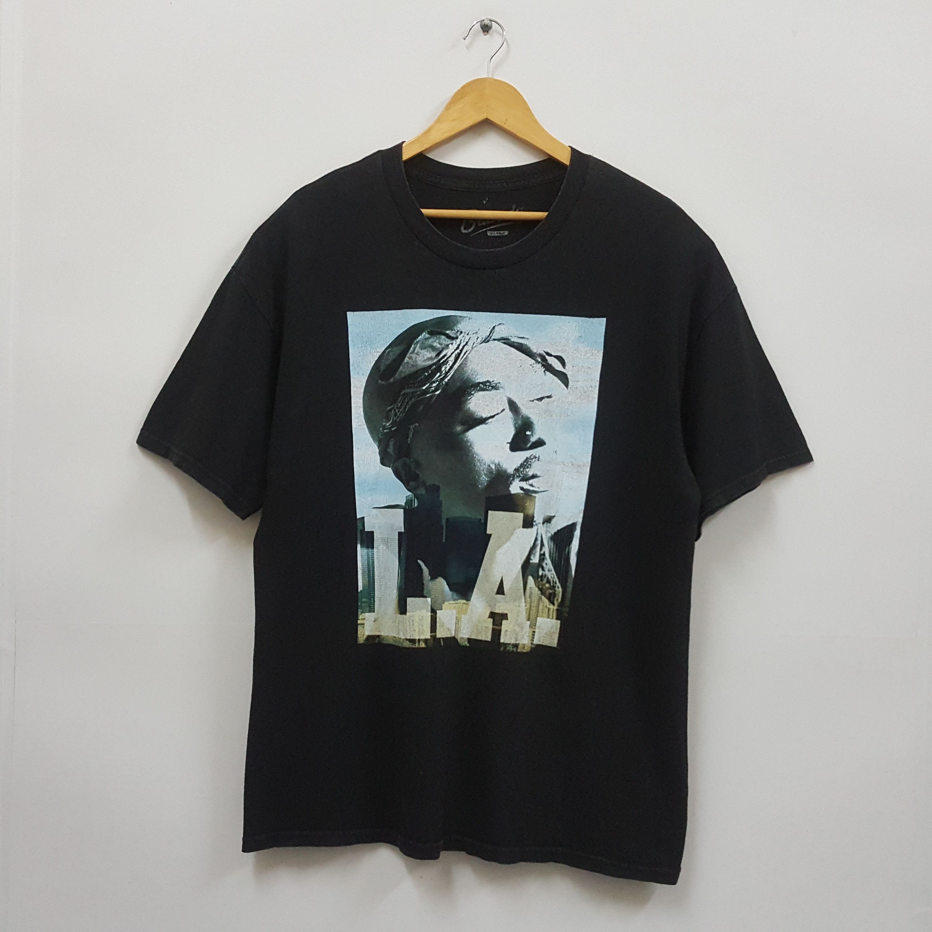 Vintage Vintage Tupac Shakur 2Pac 90s Rapper nice design t-shirt | Grailed