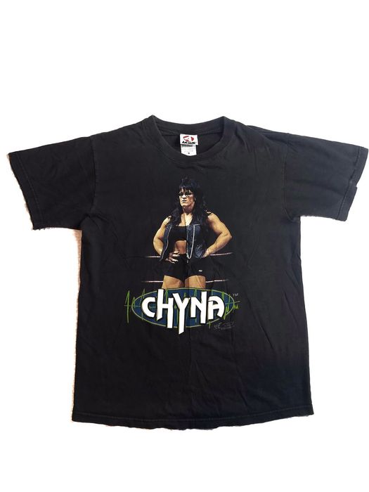 Vintage VINTAGE 1999 CHYNA "NINTH WONDER OF THE WORLD" WWF TEE | Grailed