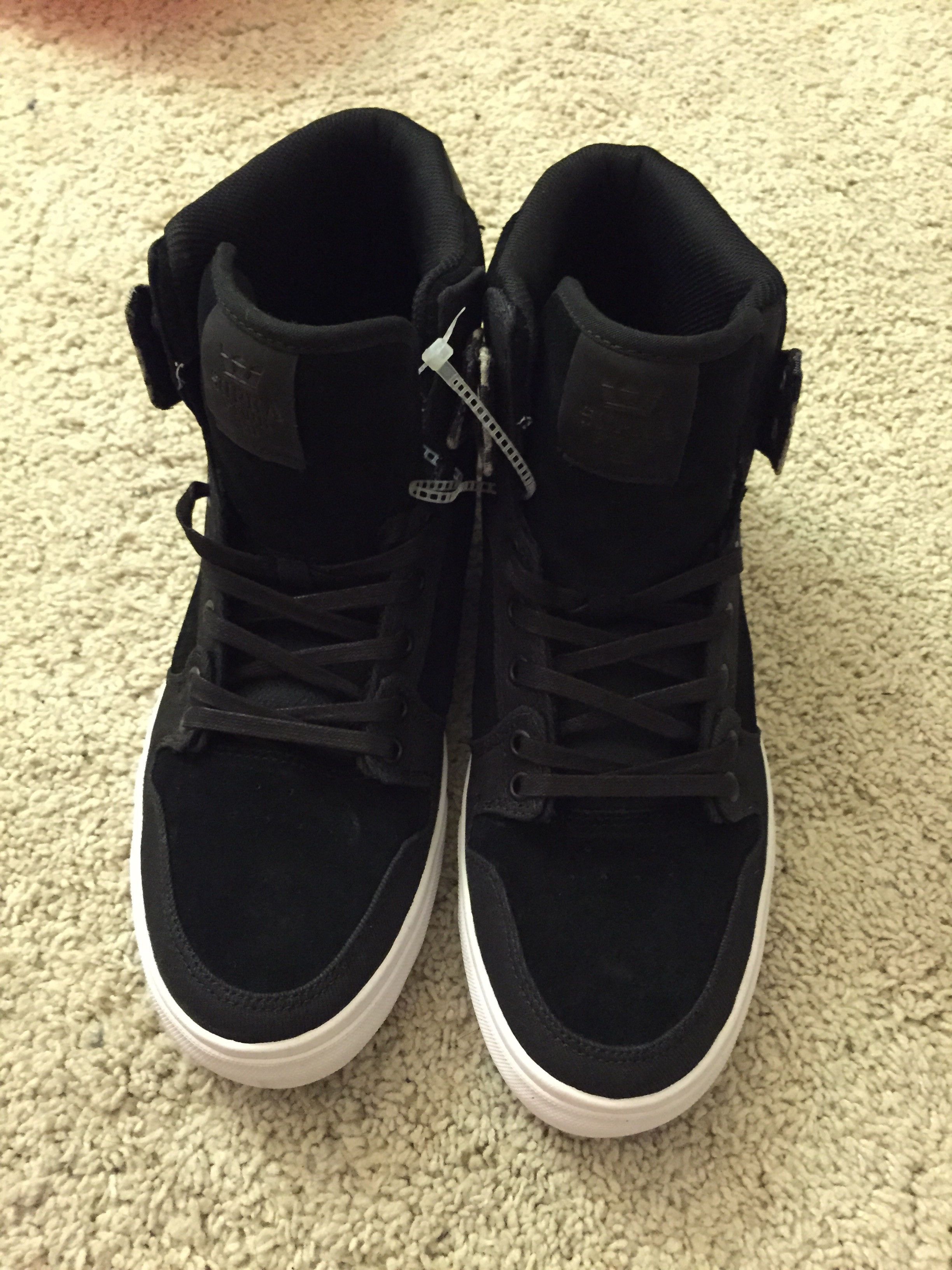 Supra BRAND NEW SUPRA VAIDER SKYTOP | Grailed