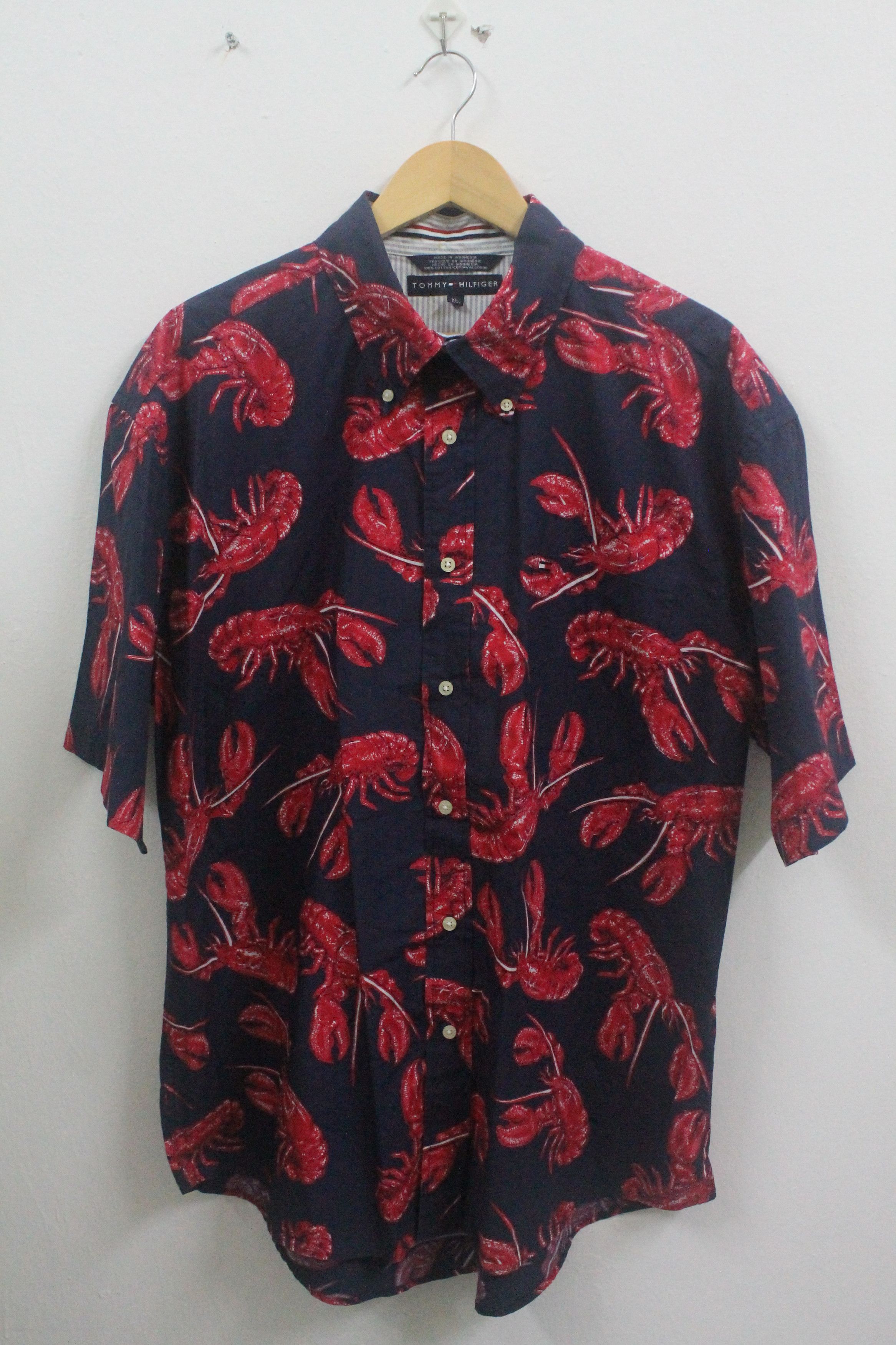 Tommy hilfiger lobster shirt store