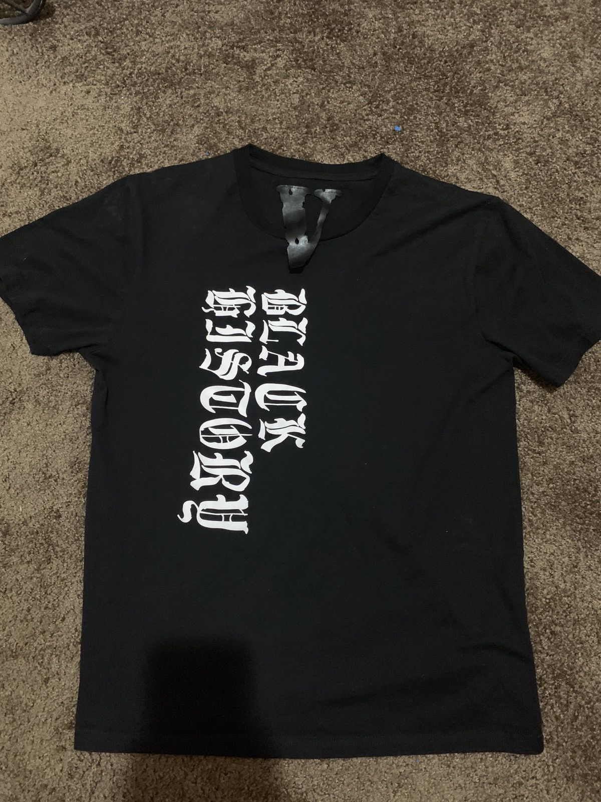 Vlone VLONE FW17 PARIS/BLACK HISTORY SHOW TEE (RARE) | Grailed