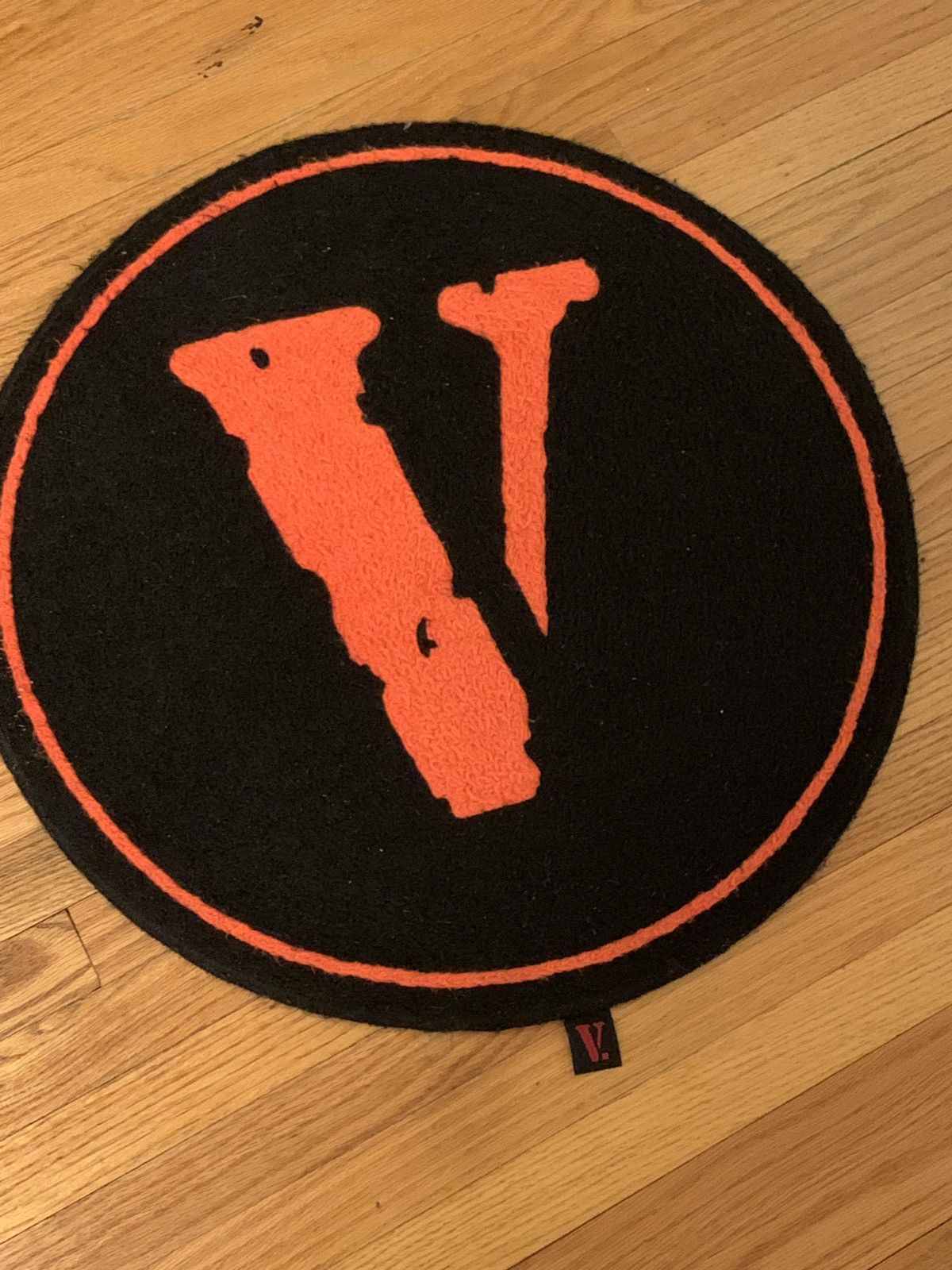 Vlone Rug | Grailed