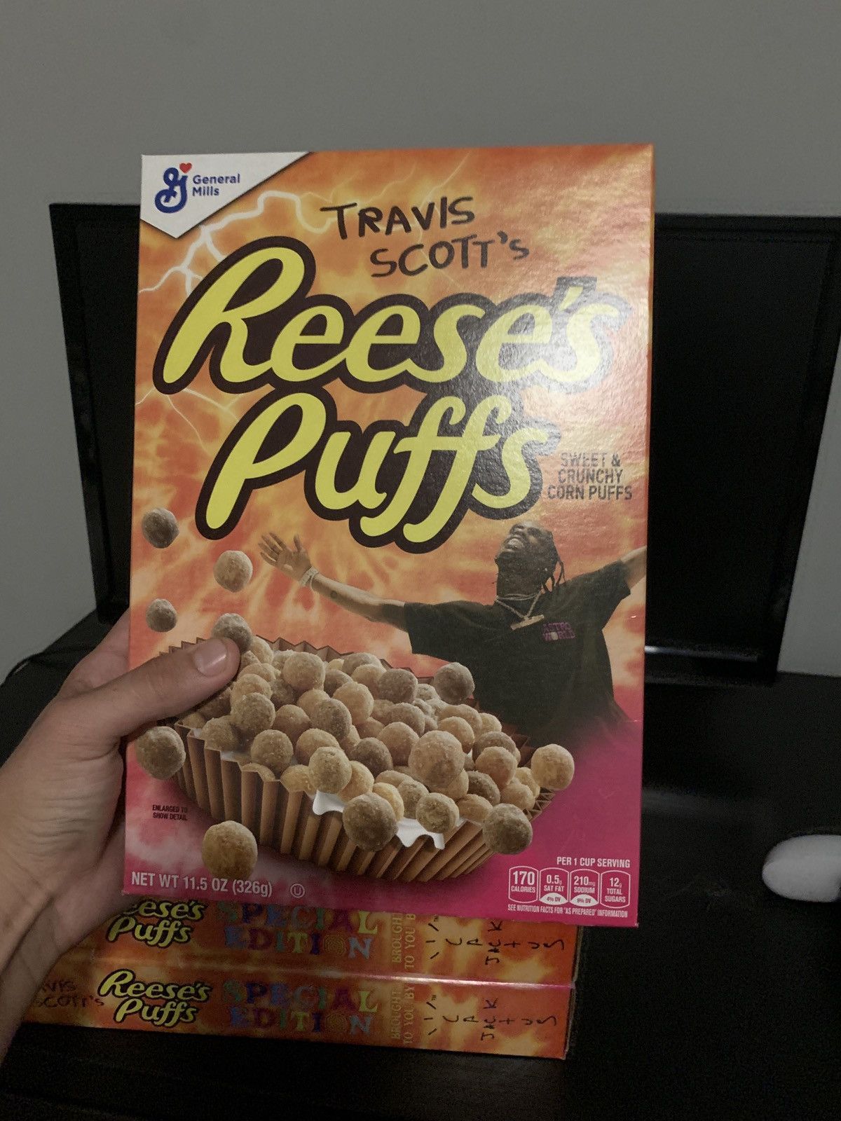 Travis Scott Travis Scott x Reeses Puffs Cereal Box LIMITED EDITION ...