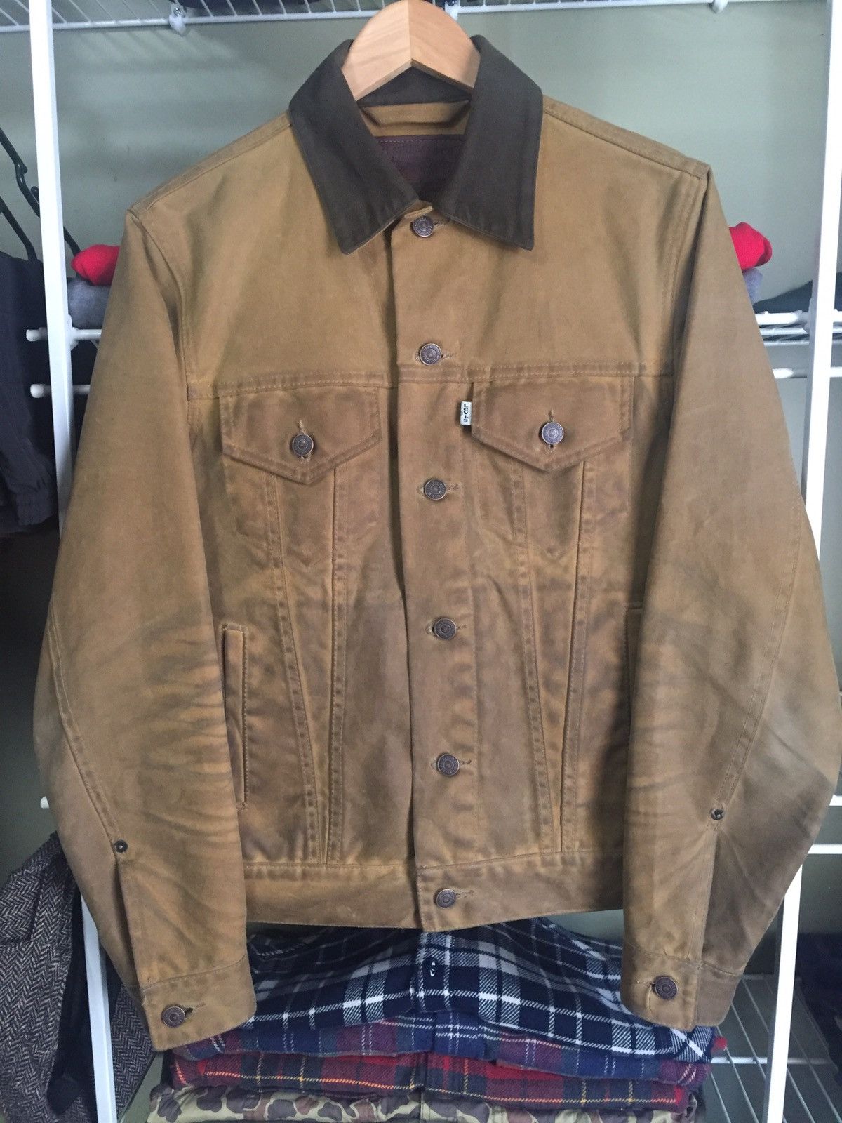 Filson Filson x Levi’s Waxed Trucker Jacket | Grailed
