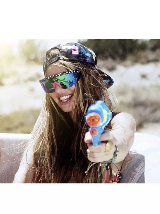 Neff Neff Brodie 'Riff Raff' Unisex Sunglasses ~ C19, With Box | Grailed