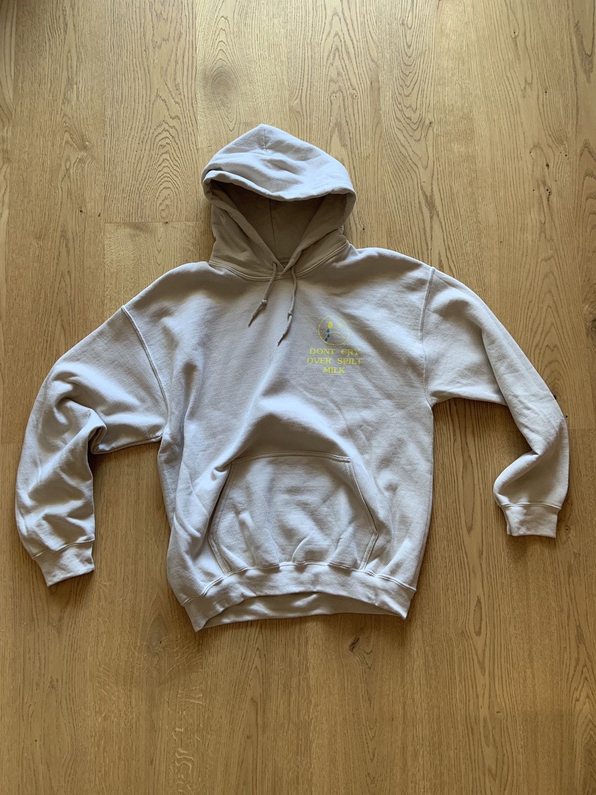 Travis Scott Travis Scott Reese’s puffs tan hoodie | Grailed