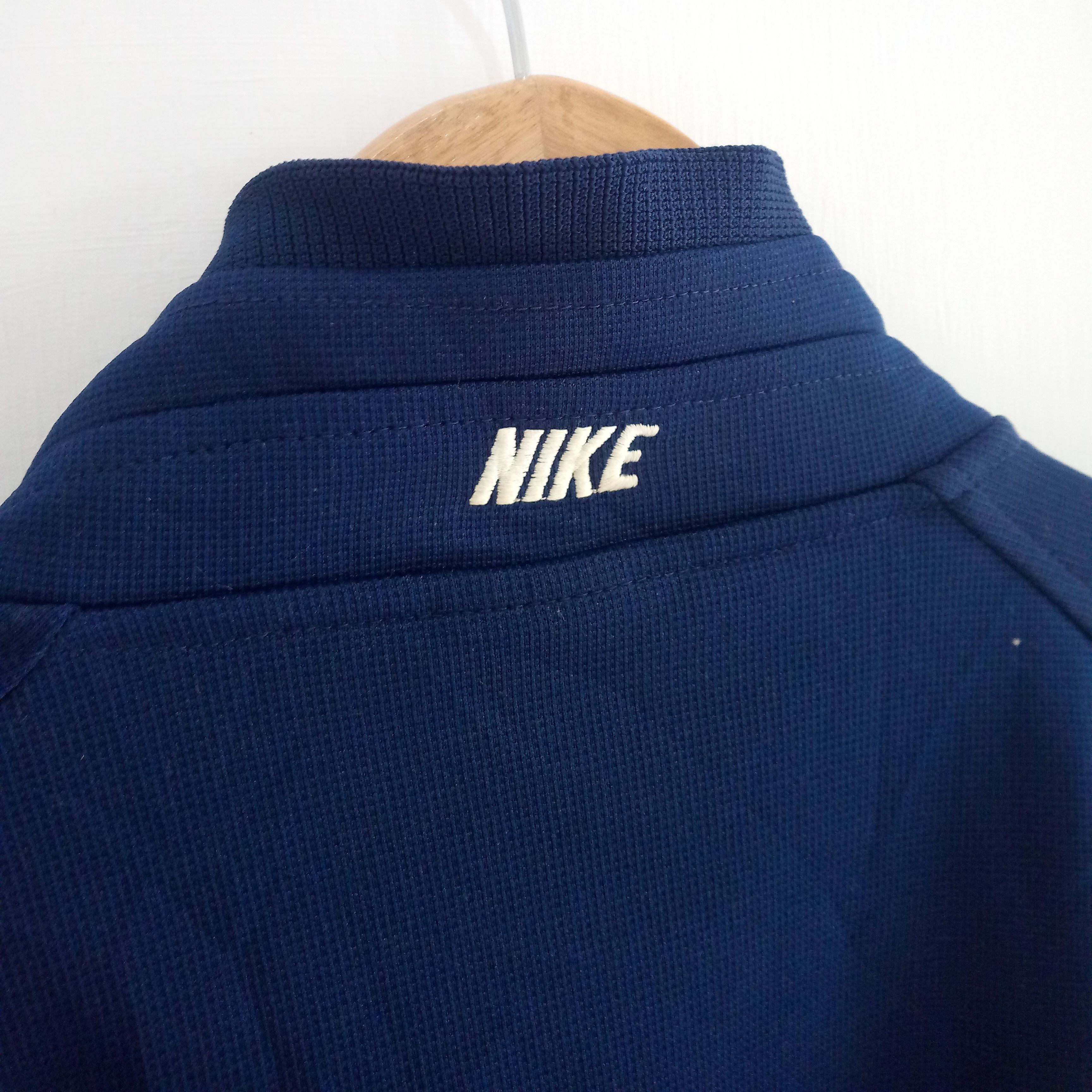 Nike Vintage Rare Nike Jacket 90s Small Embroidery Swoosh Logo | Grailed