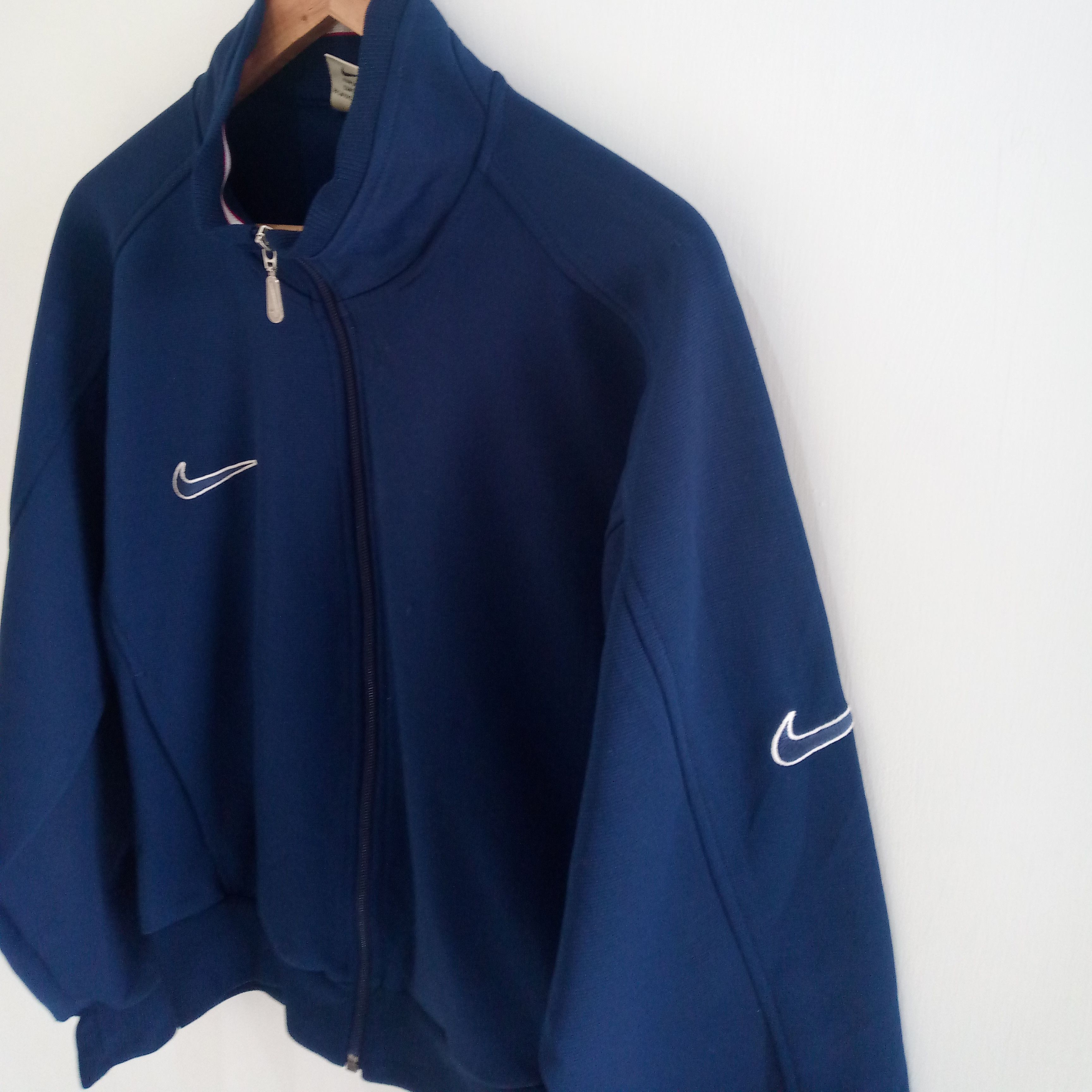 Nike Vintage Rare Nike Jacket 90s Small Embroidery Swoosh Logo | Grailed