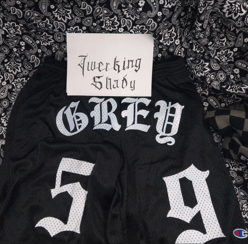 Champion GREY 59 RECORDS HALF CUT YARD SHORT (BLACK) | Grailed