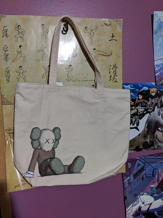 Kaws Kaws x UNIQLO Holiday Tote bag | Grailed