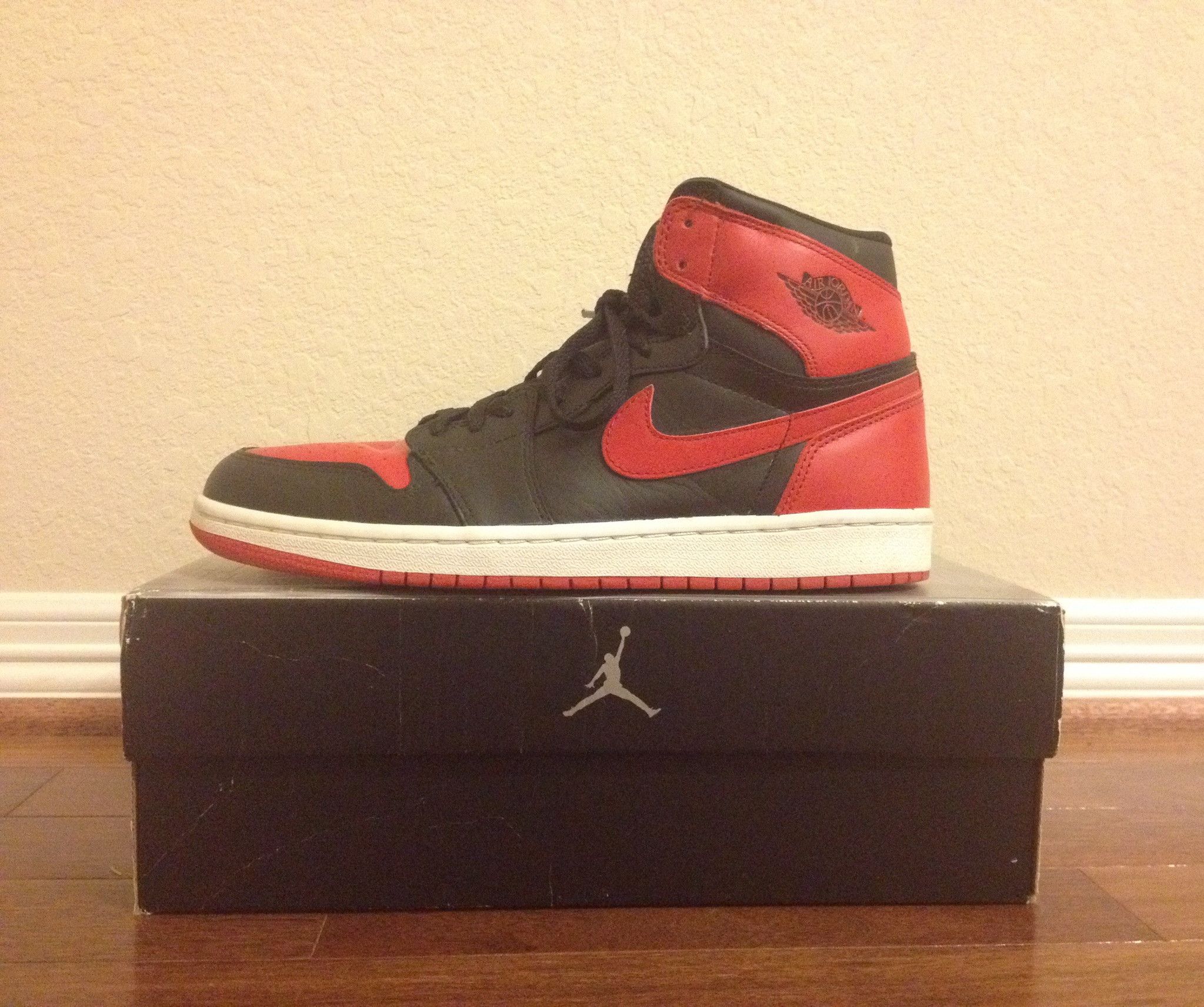 Nike 2001 Air Jordan 1 (Retro) | Grailed