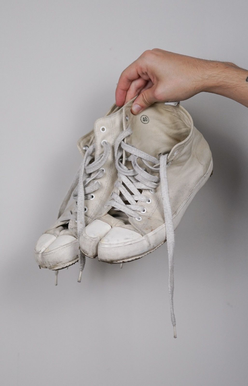 Maison Margiela Maison Margiela Tabi Converse Sneakers | Grailed