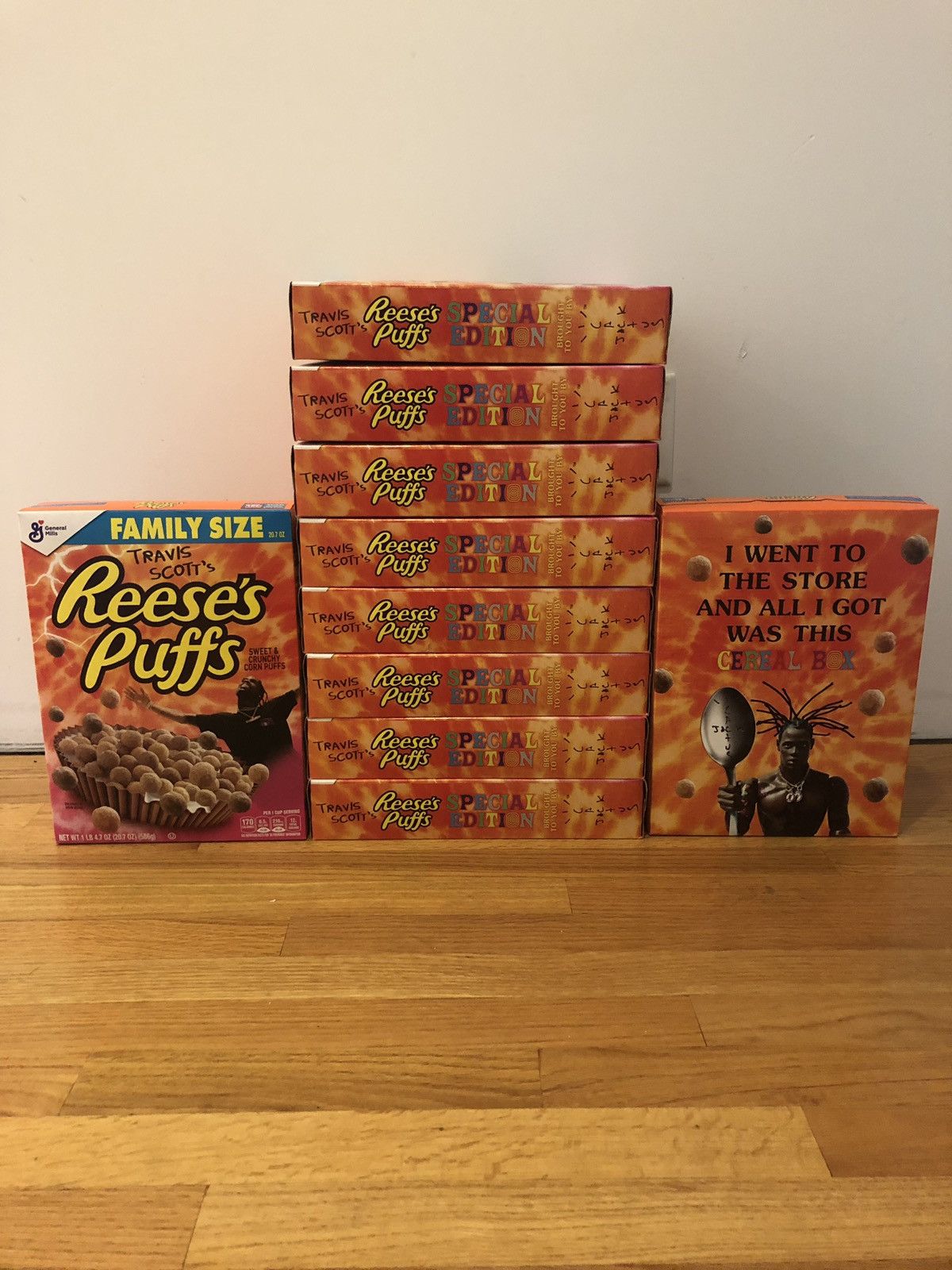 Travis Scott Travis Scott Reese’s Puffs cactus jack tour | Grailed