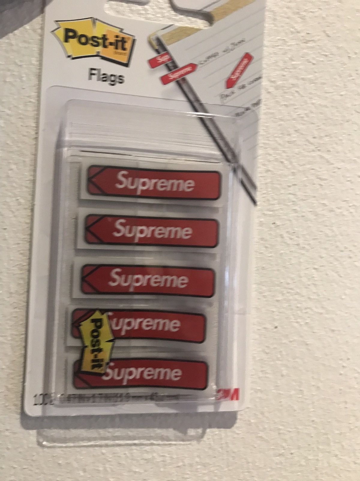 Supreme Post it Flags | Grailed