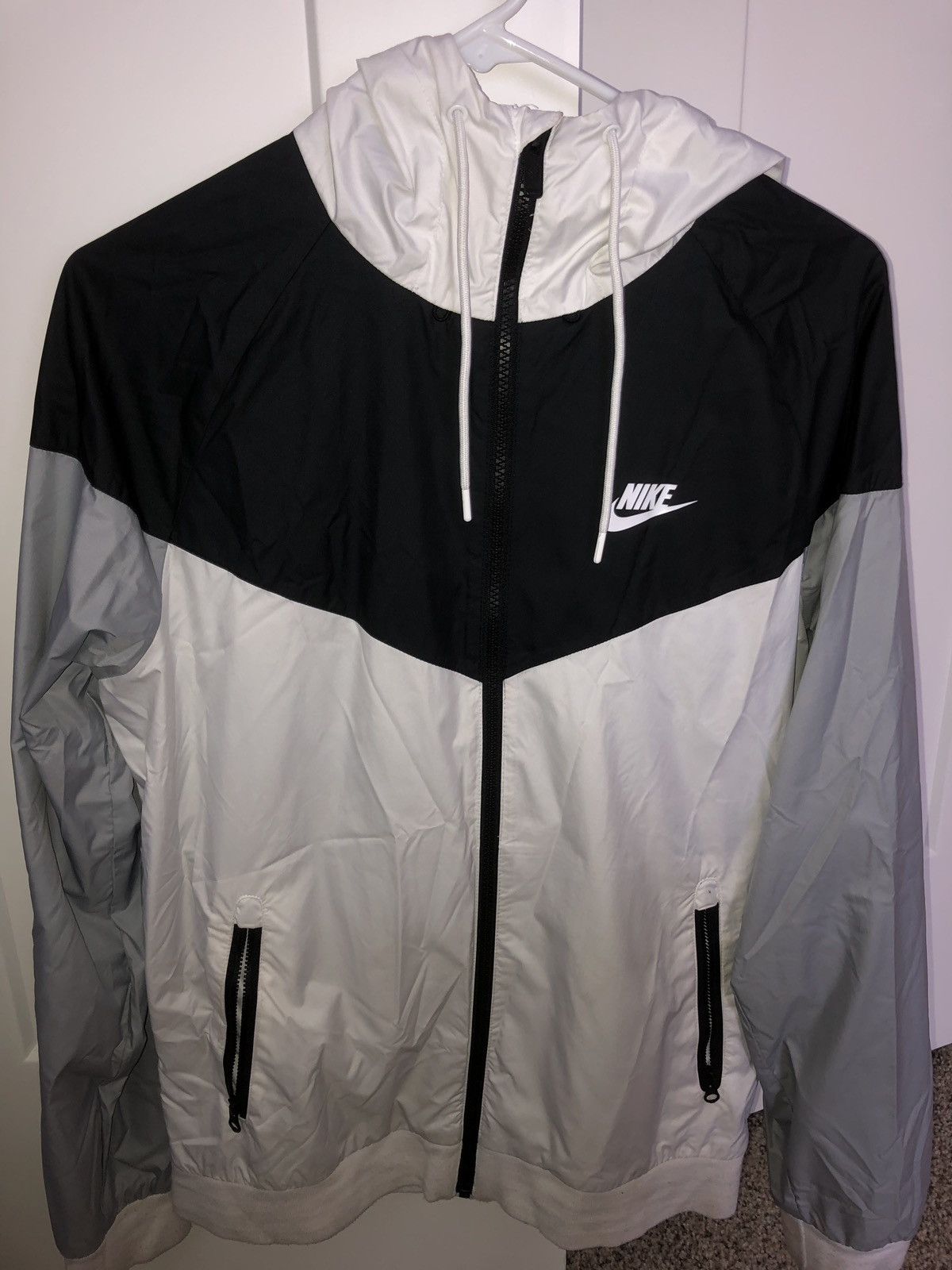 Nike Nike windrunner | Grailed