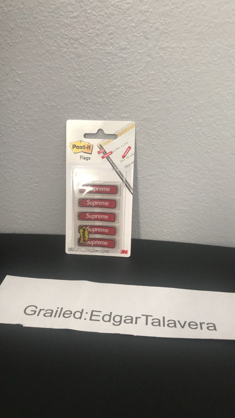 Supreme Post it Flags | Grailed