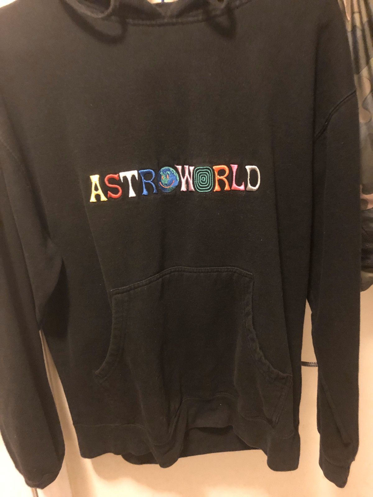 Travis Scott Astroworld Logo Hoodie | Grailed