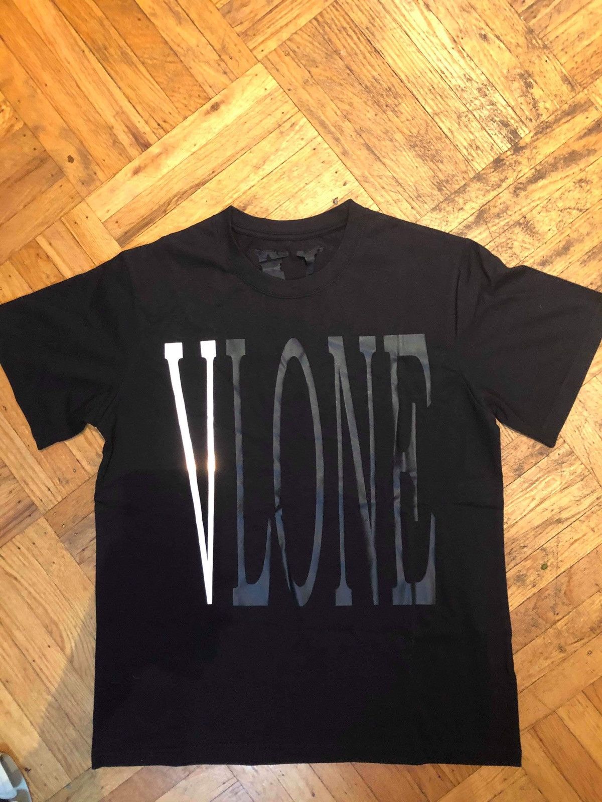 Vlone Vlone 3M Reflective Staple Tee | Grailed