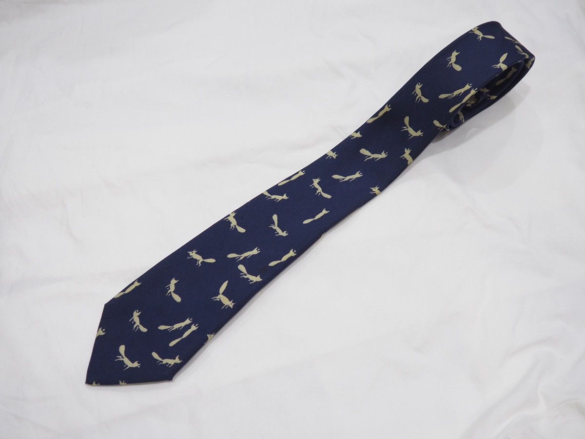 Hermes × Vintage Grails Vintage Luxury Hermes Fox Print Tie Made in ...