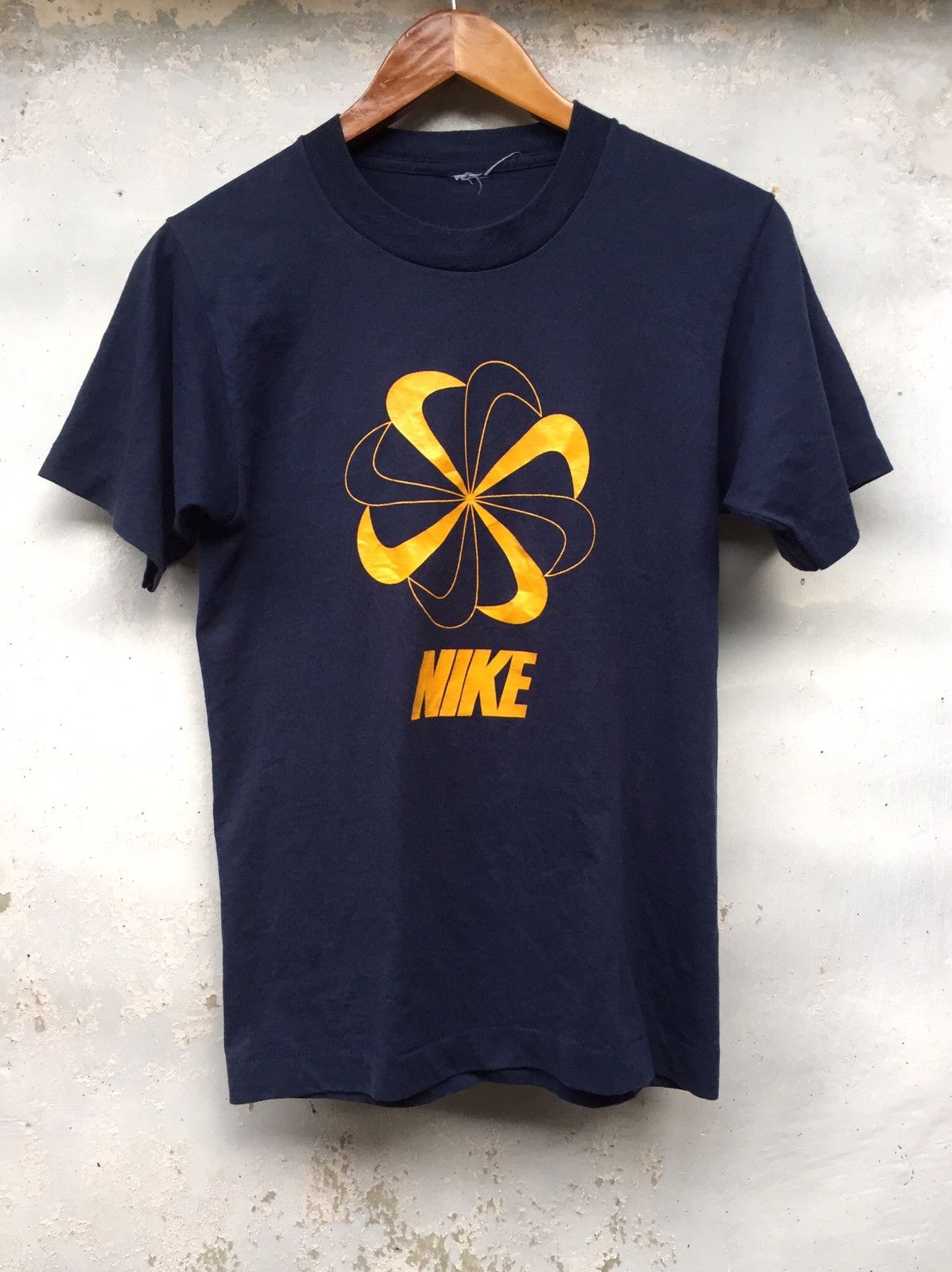 Nike × Vintage Vintage Nike Pinwheel | Grailed
