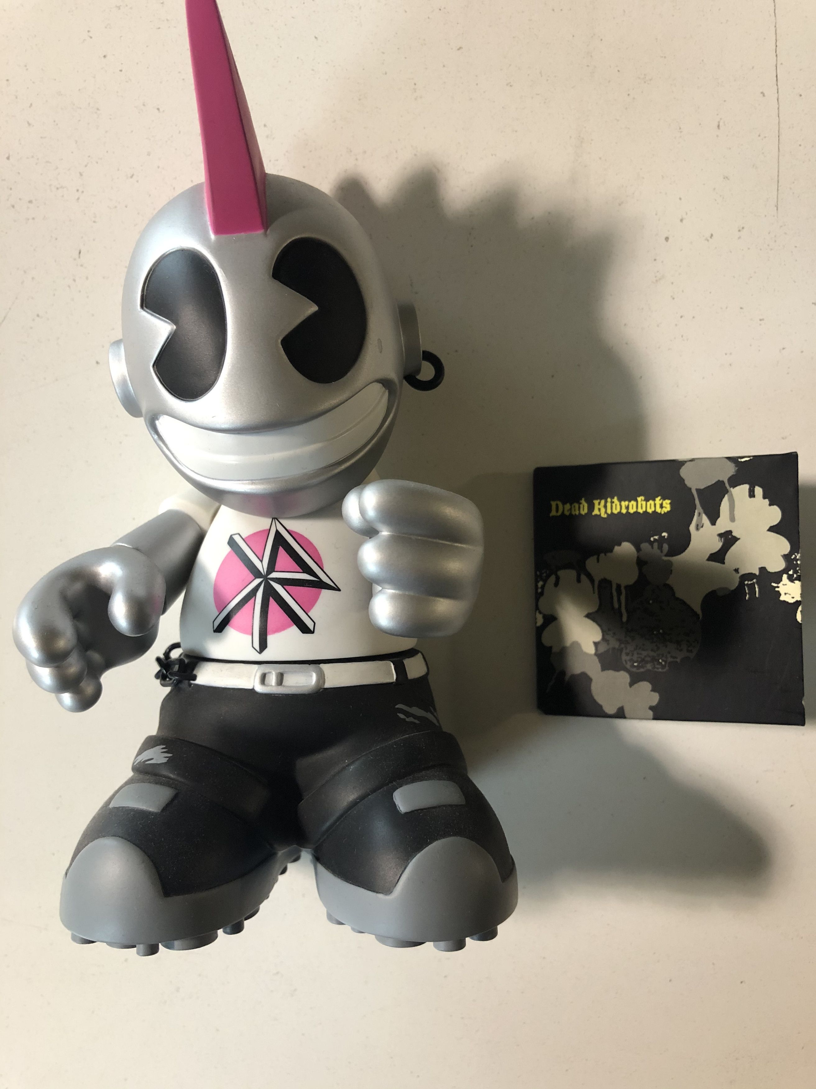 Kid Robot Kidrobot No. 16 KidPunk 1980 Edition 8" inch | Grailed