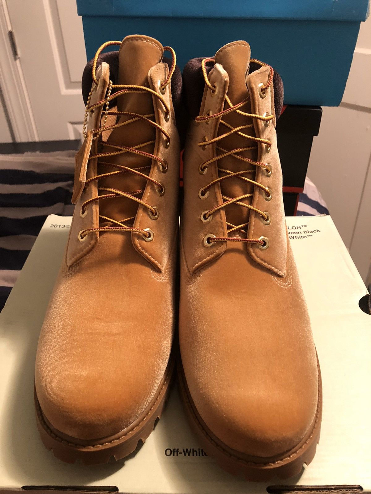 Off-White × Timberland OFF WHITE TIMBERLAND 6'' VELVET BOOT | Grailed