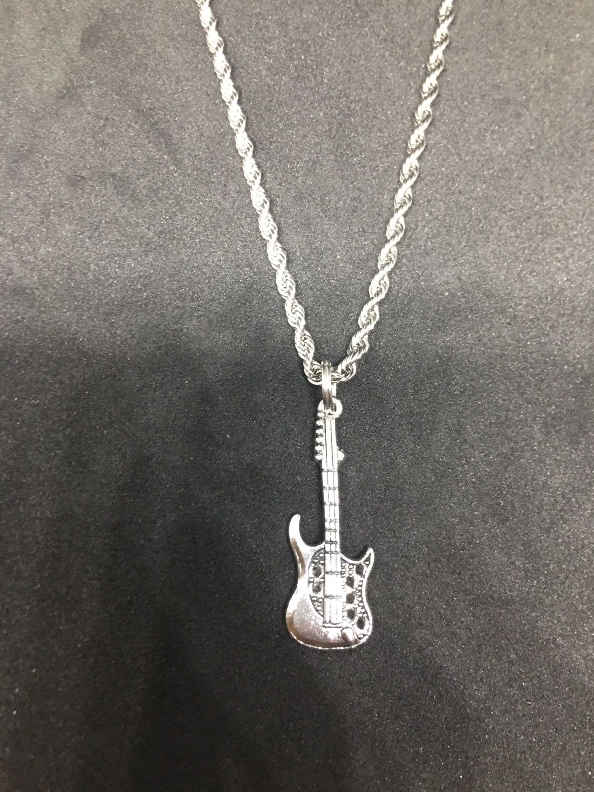 Vintage Electric guitar chain | Grailed