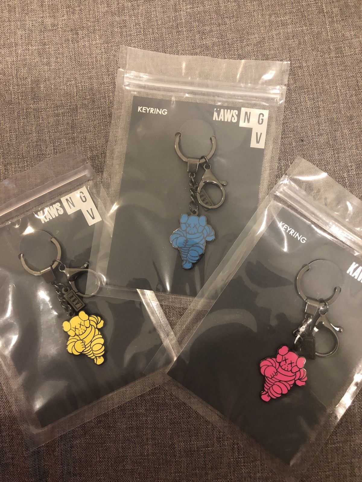 Kaws Kaws Chum Key ring | Grailed