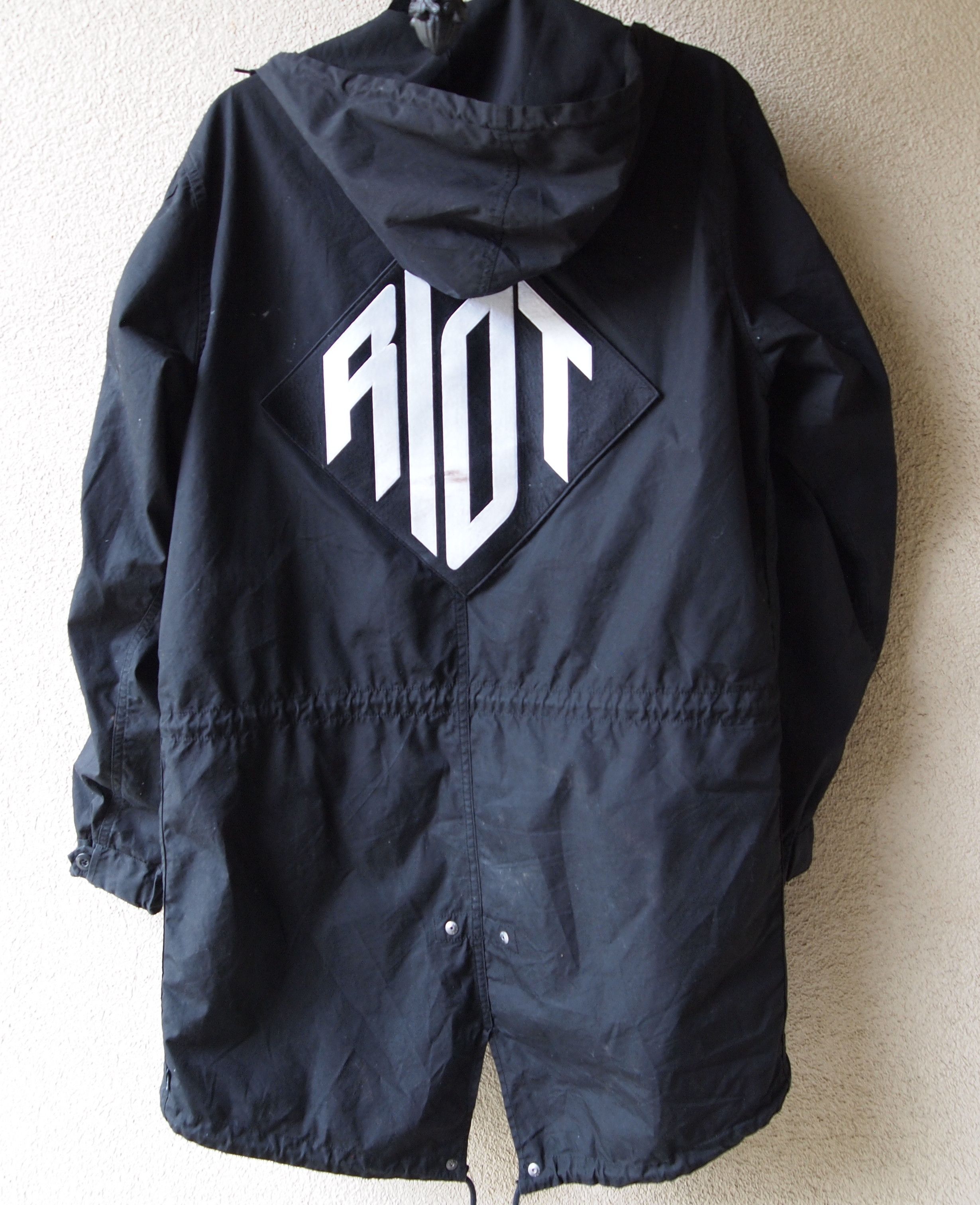 Supreme Supreme Riot Jacket Parka | Grailed