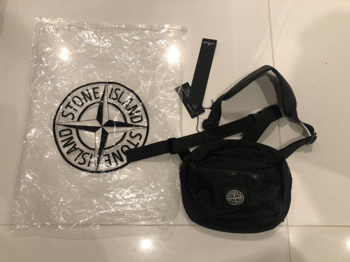 Stone Island Stone Island Chest Bag Black OS size | Grailed