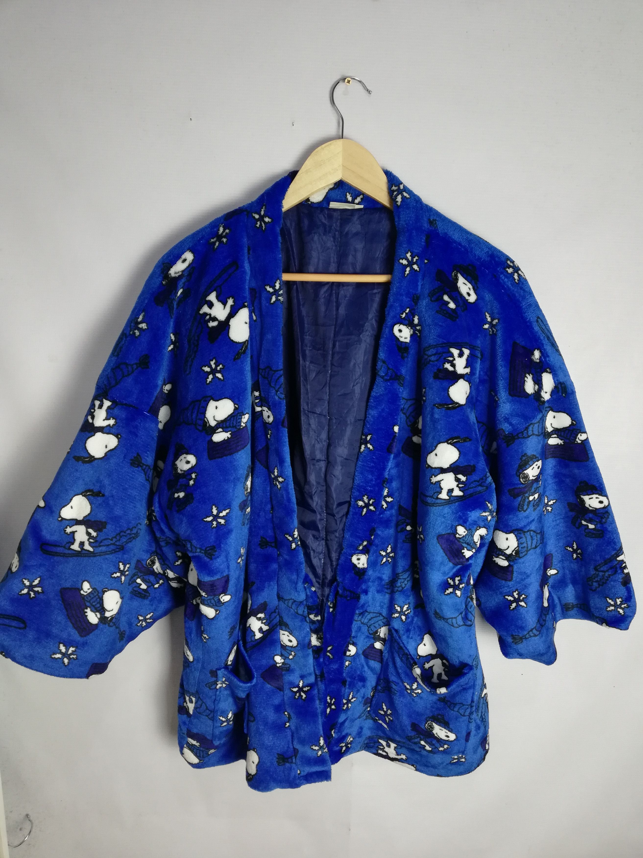 Peanuts snoopy fleece kimono pyjamas jacket | Grailed
