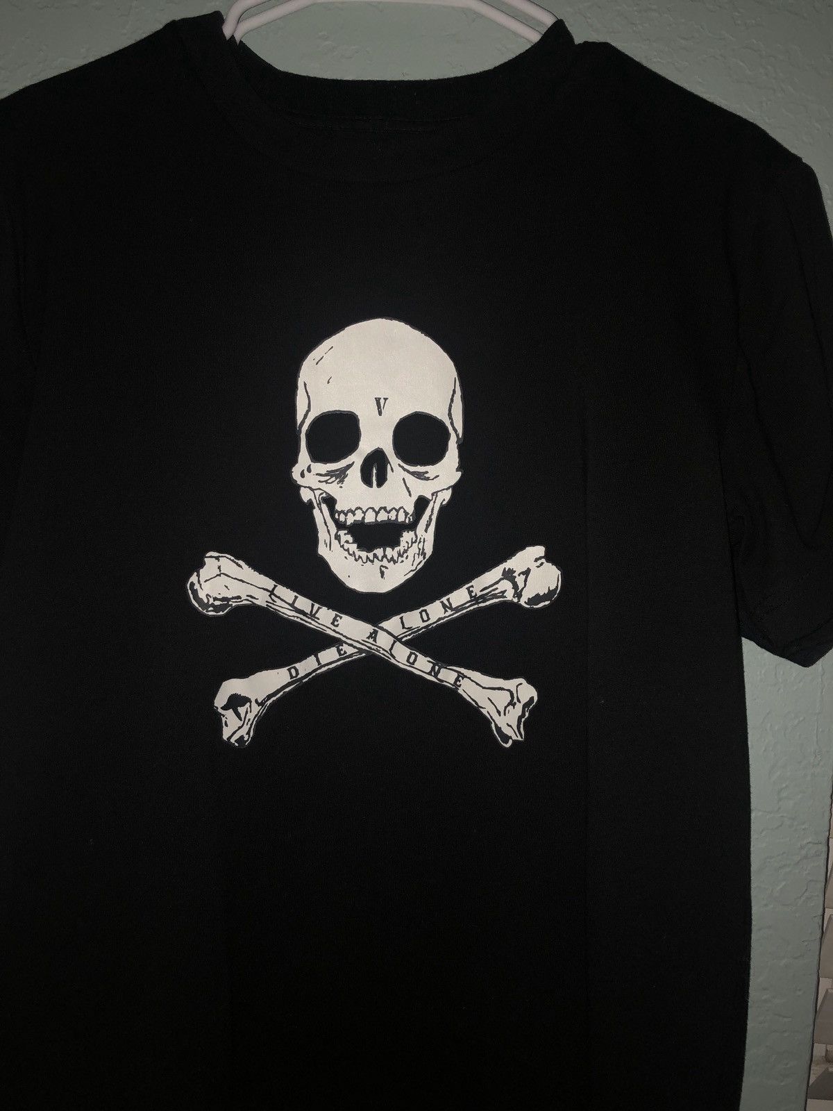 Vlone Vlone Skull & Bones T-Shirt | Grailed