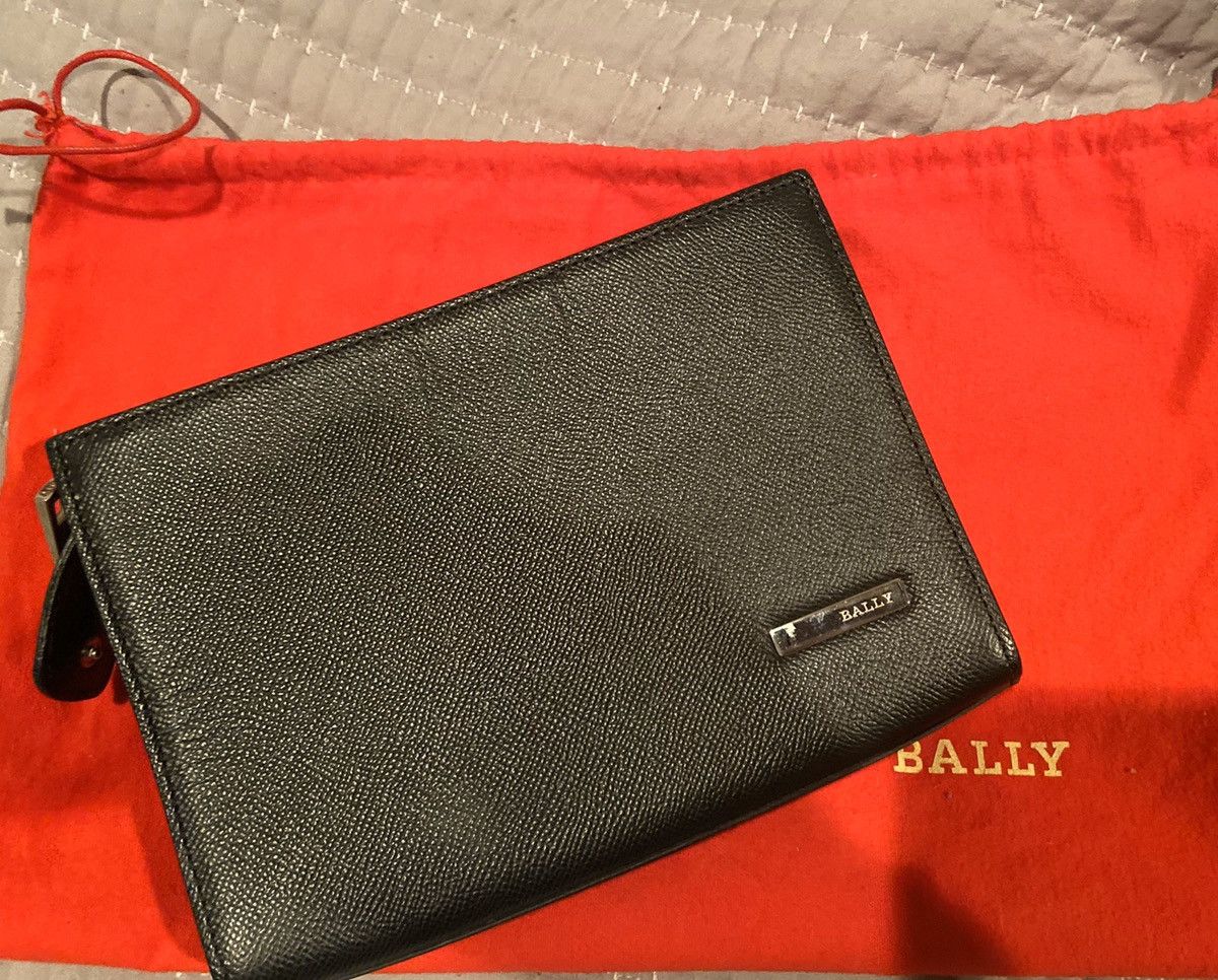 Bally Bally Clutch in Black Leather | Grailed