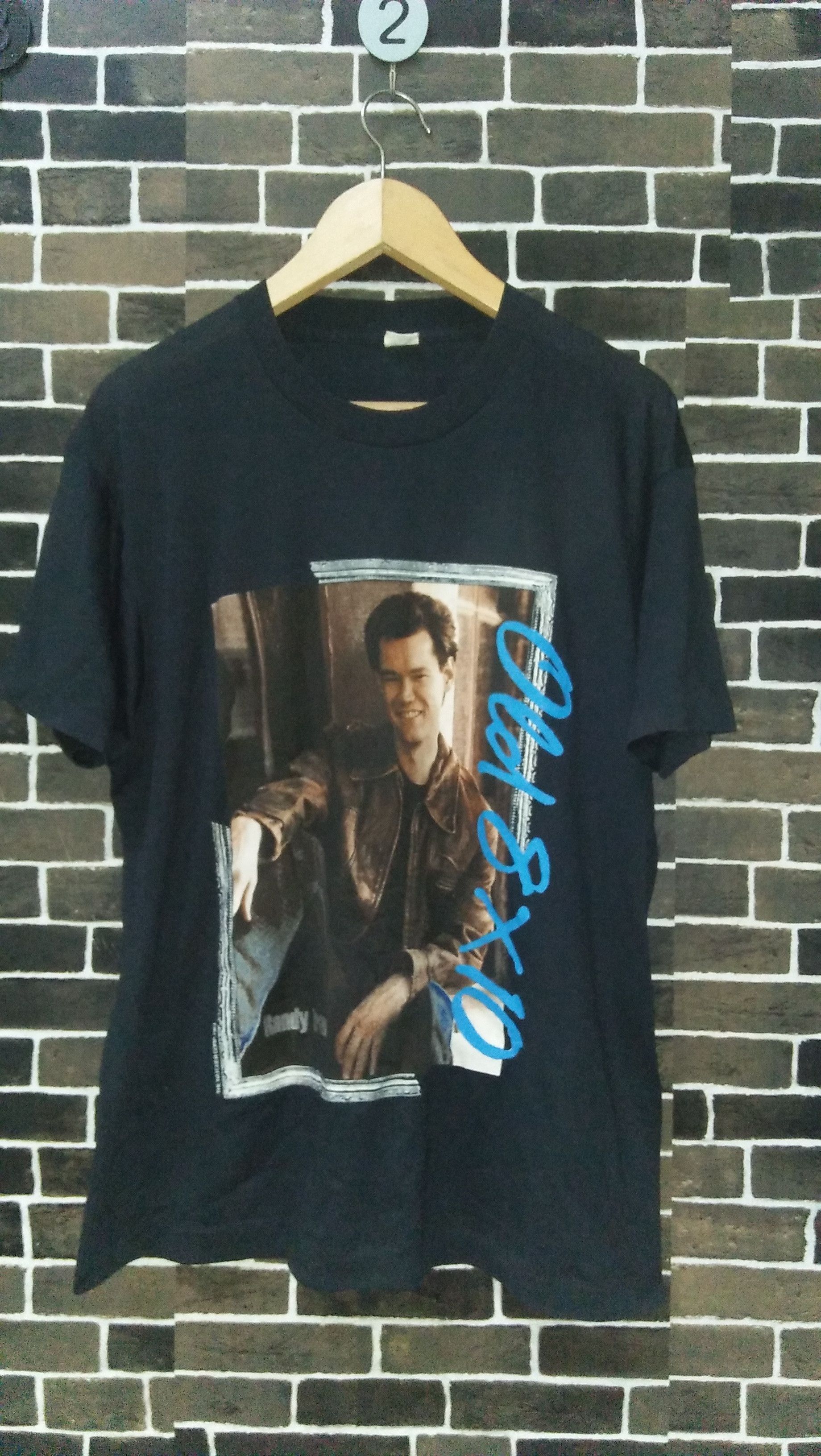 Vintage Vintage 98' Randy Travis old 8x10 t shirt | Grailed