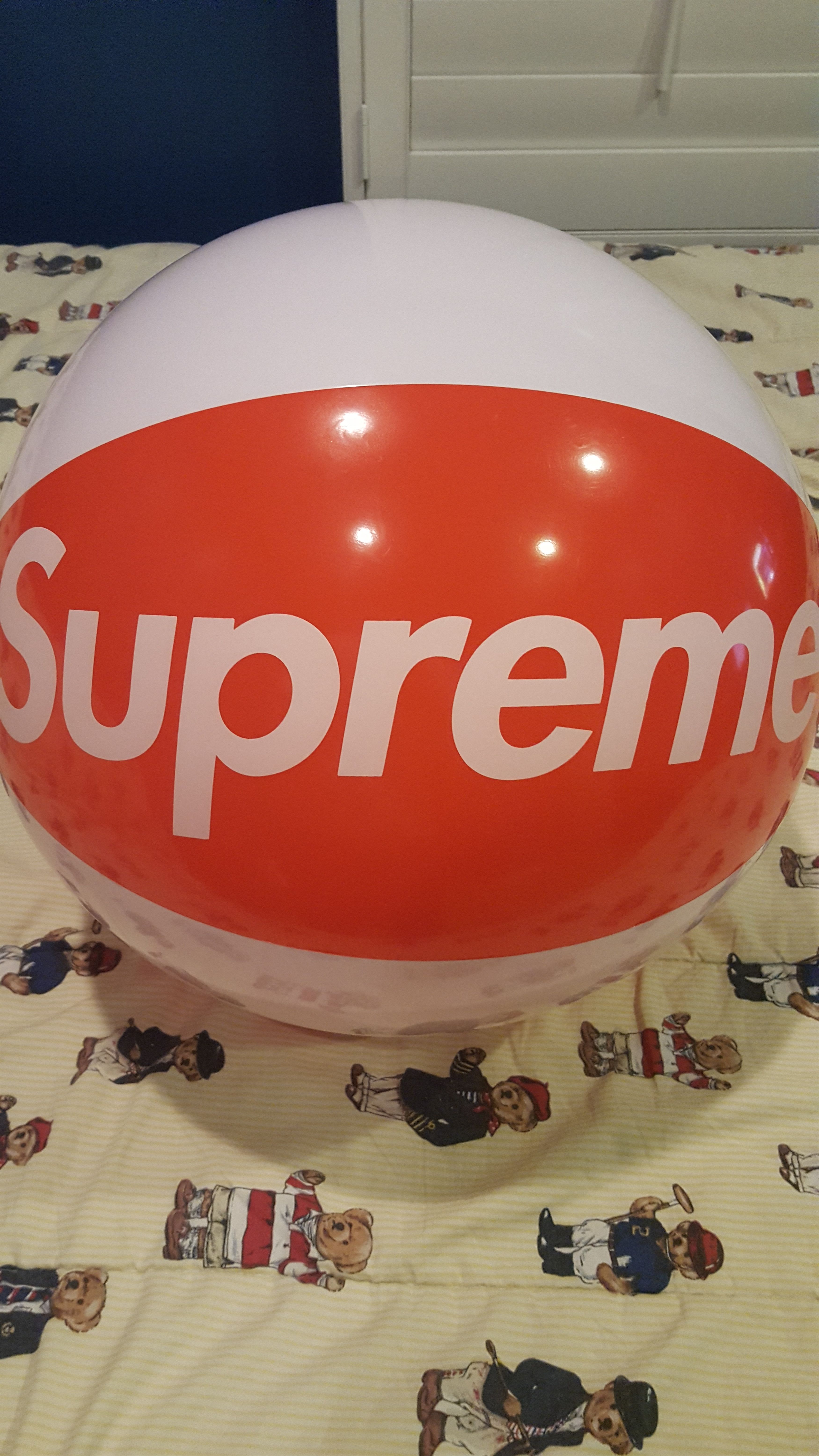 Supreme Supreme Beach Ball | Grailed