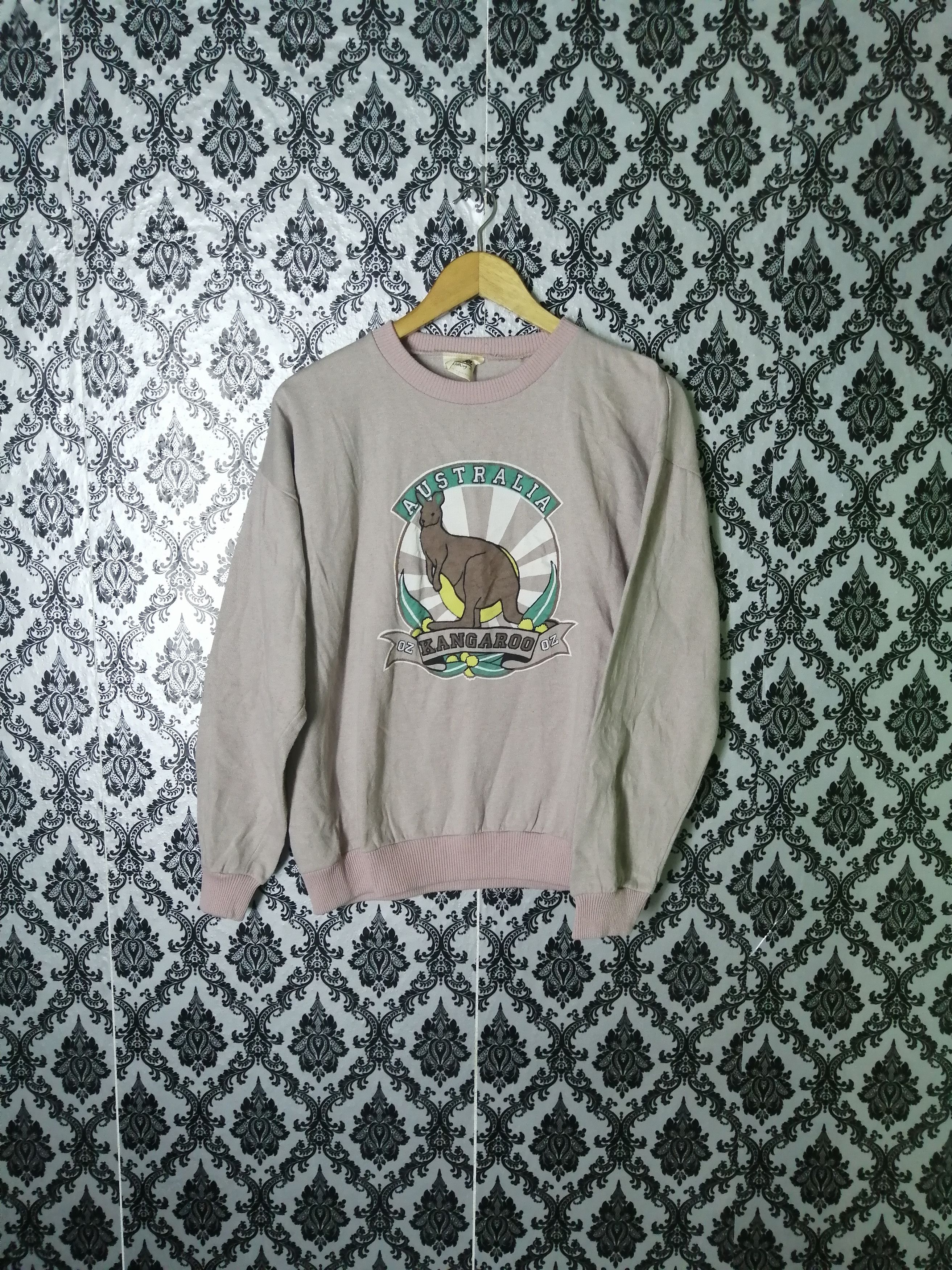 Man Made In Australia × Vintage Vintage 90s Cooee Australia Kangaroo ...