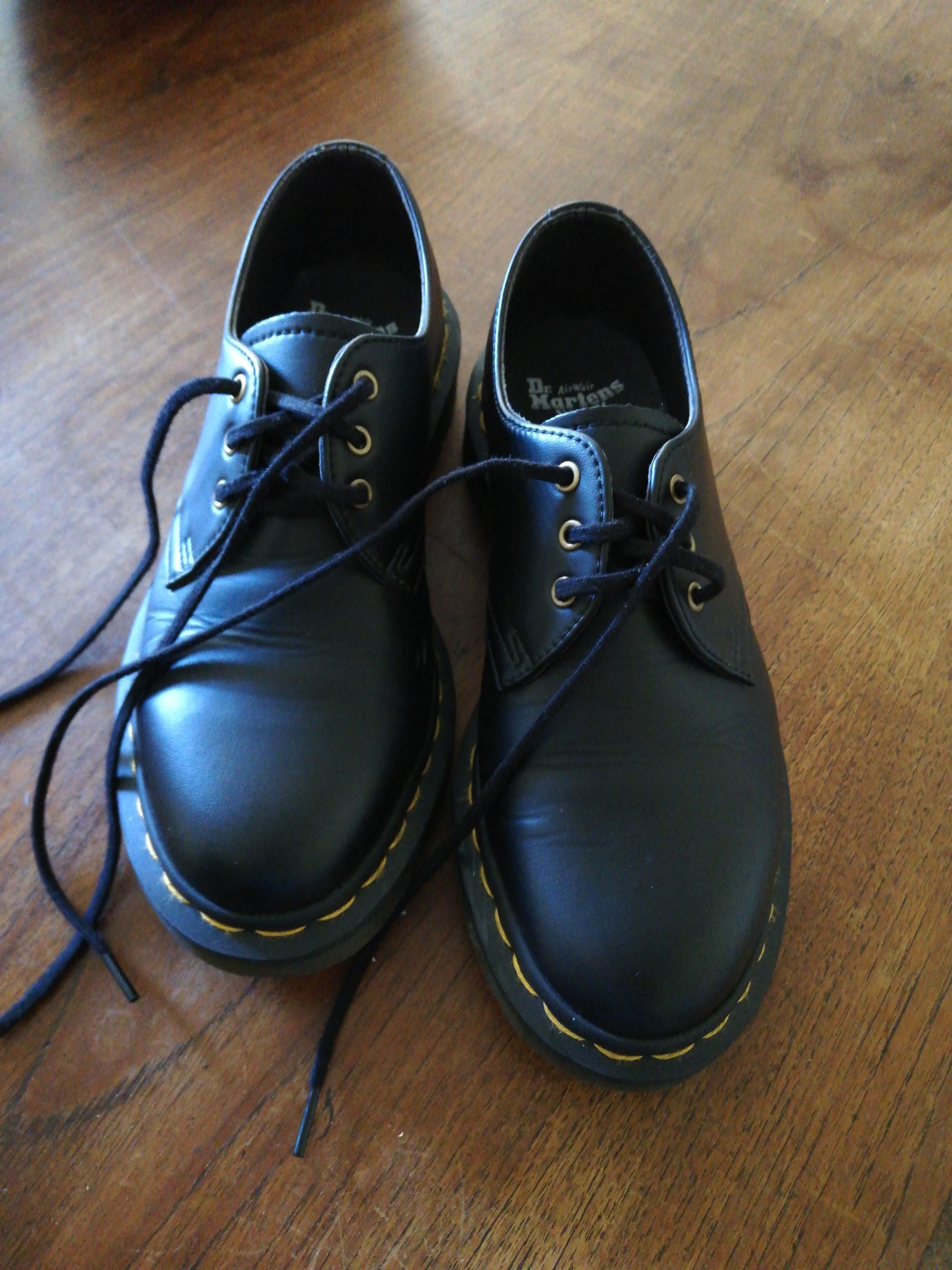 Dr. Martens Like new! vegan low cut Docs | Grailed