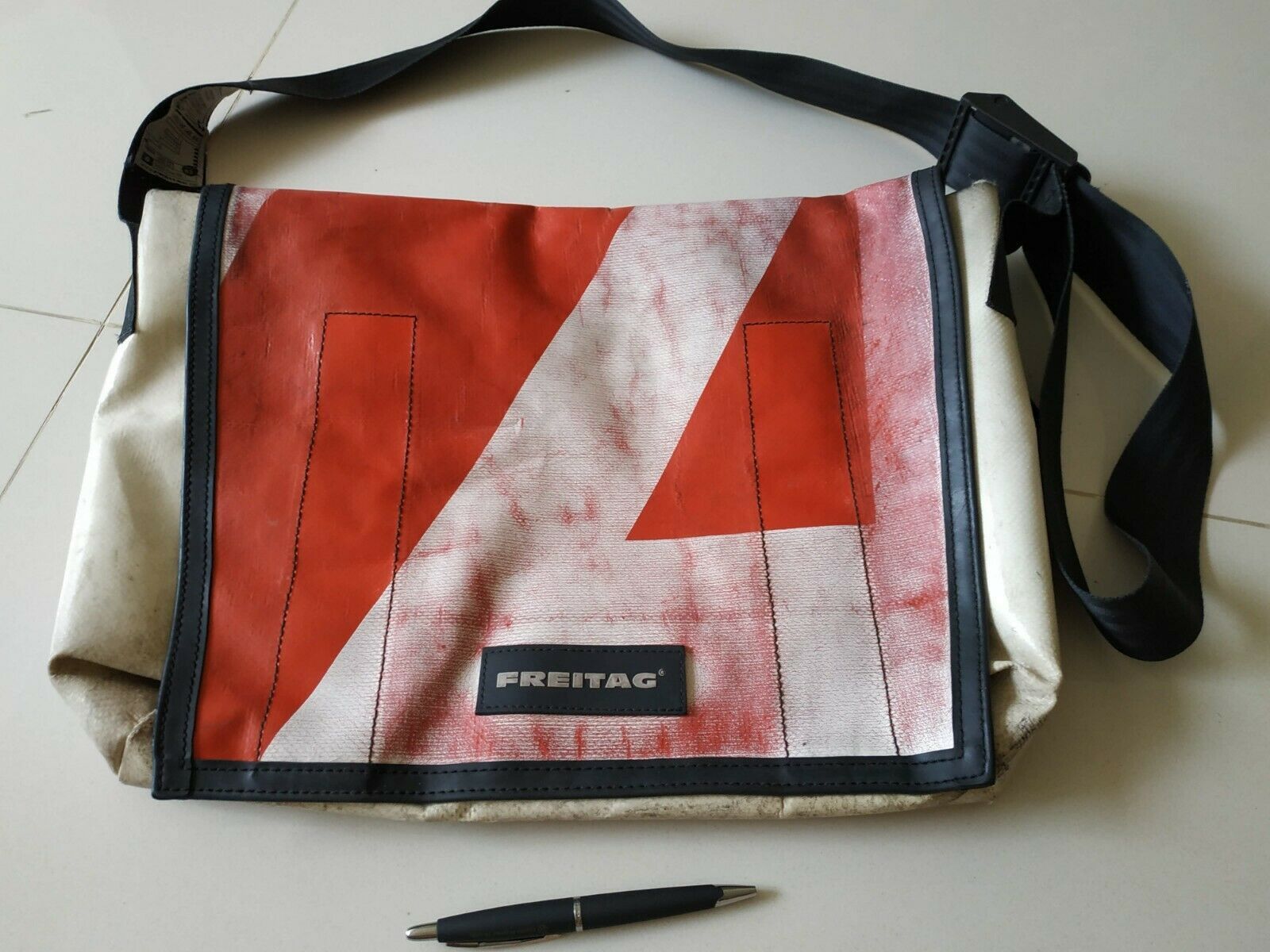 Freitag 100% Freitag messenger bag RED F13 TOPCAT swiss made eco SF ...