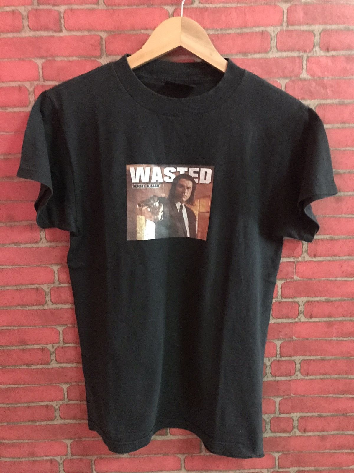 Vintage Vintage 90s Serial Killer Pulp Fiction Vincent Vega T Shirt ...
